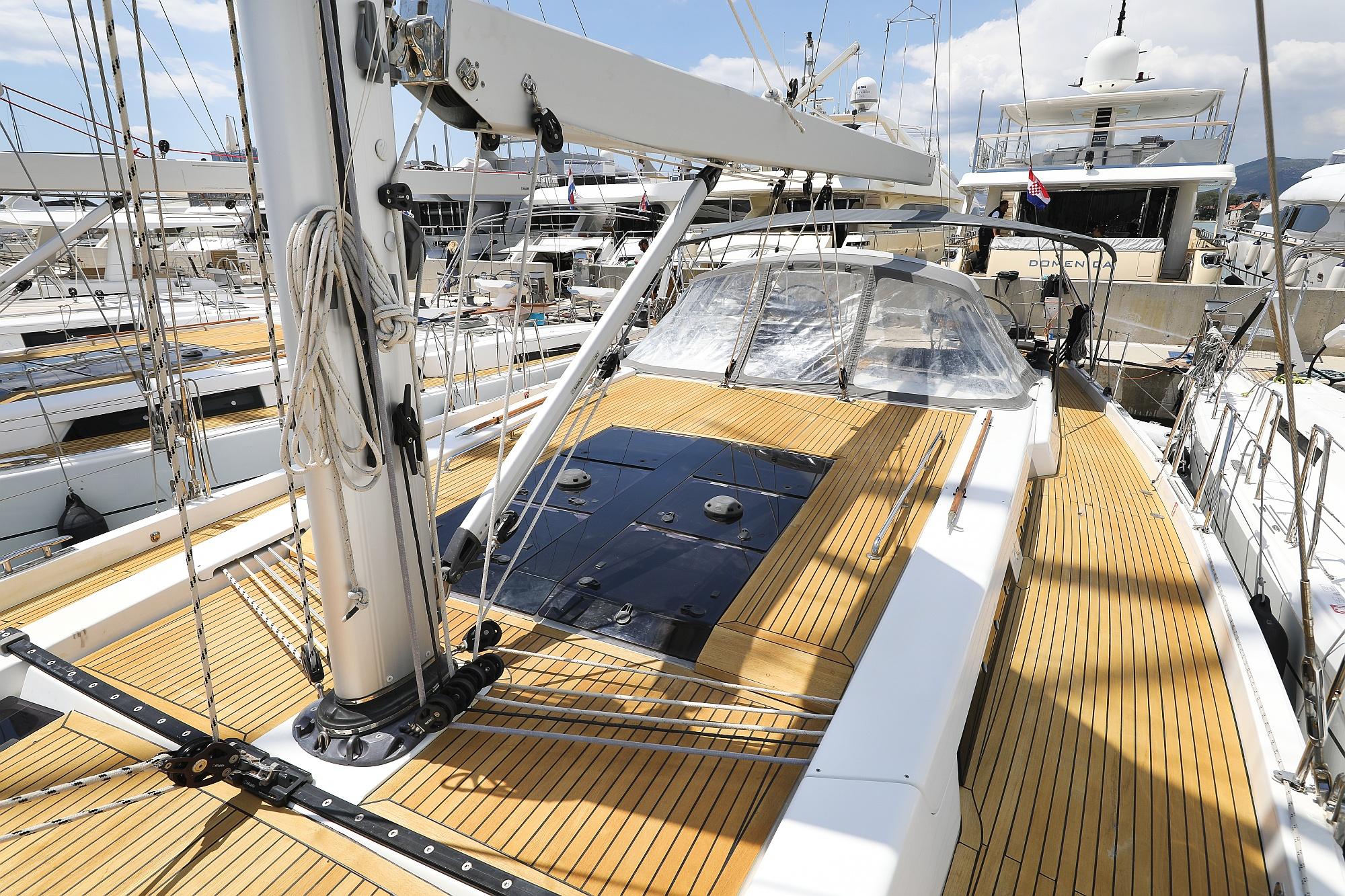 2018 Hanse 588 Cruiser for sale - YachtWorld