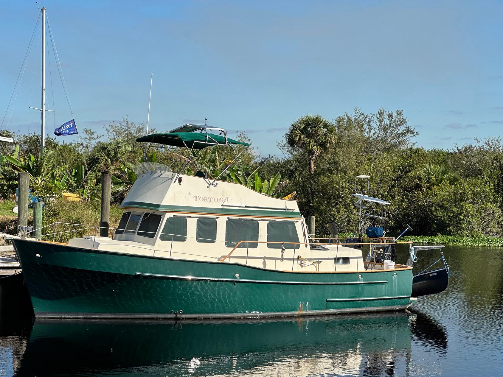 Used 1973 Bristol 38 Double Cabin - Florida | TopBoats