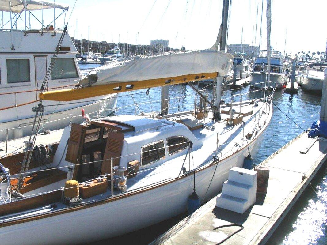 1967 Columbia Yacht 50 Antique and Classic for sale - YachtWorld