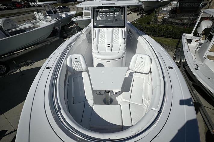 2025 Sportsman Open 352 Center Console Bateaux à console centrale à ...