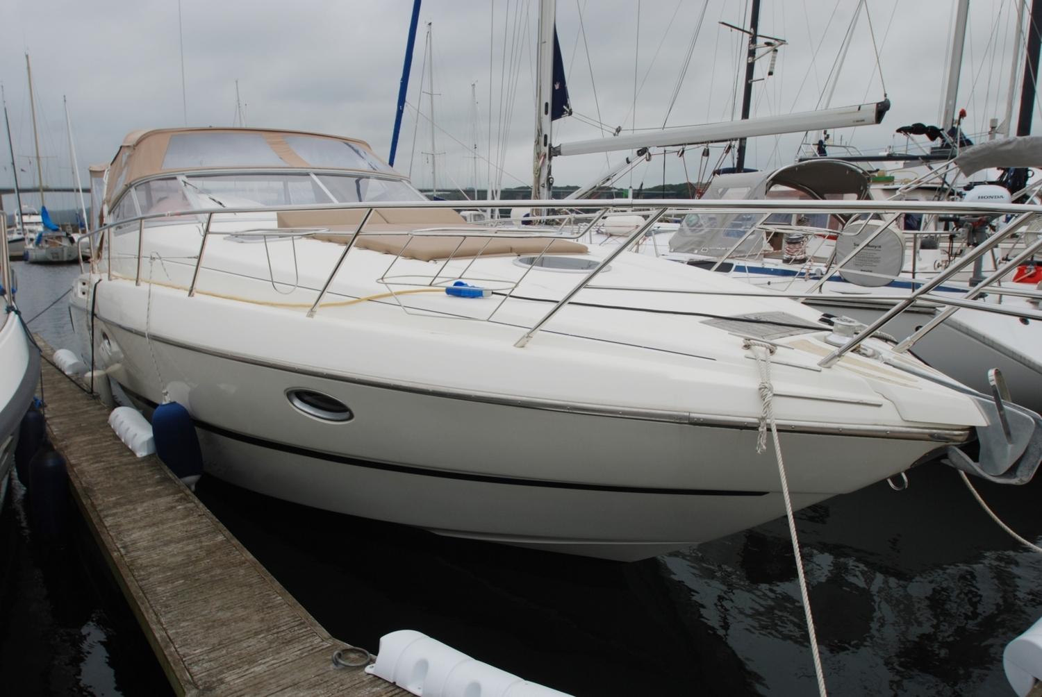 2003 Cranchi 37 Smeraldo Motor Yachts for sale - YachtWorld