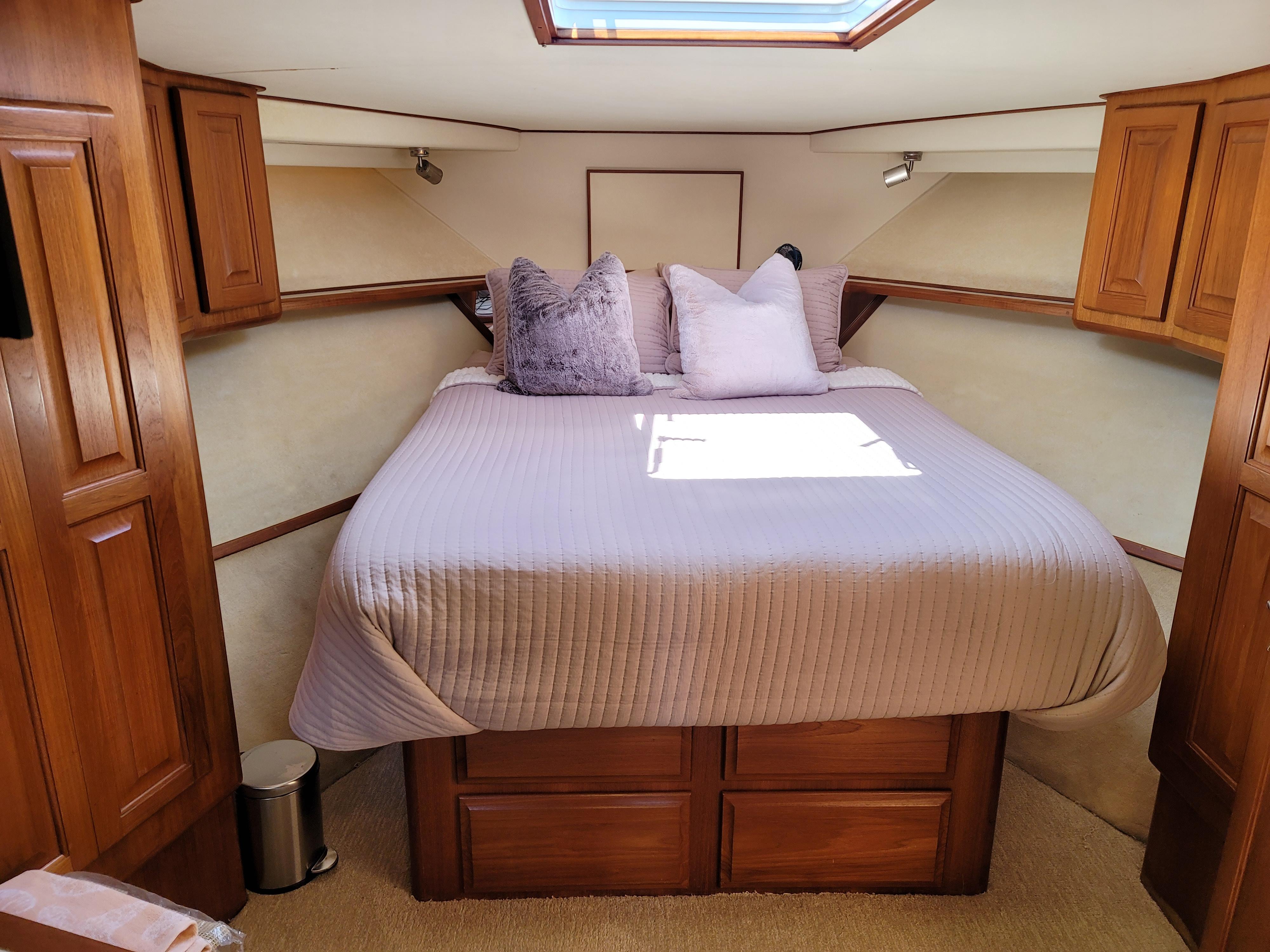 1989 Viking Convertible Convertible for sale - YachtWorld 1989 Viking Convertible Convertible for sale - YachtWorld