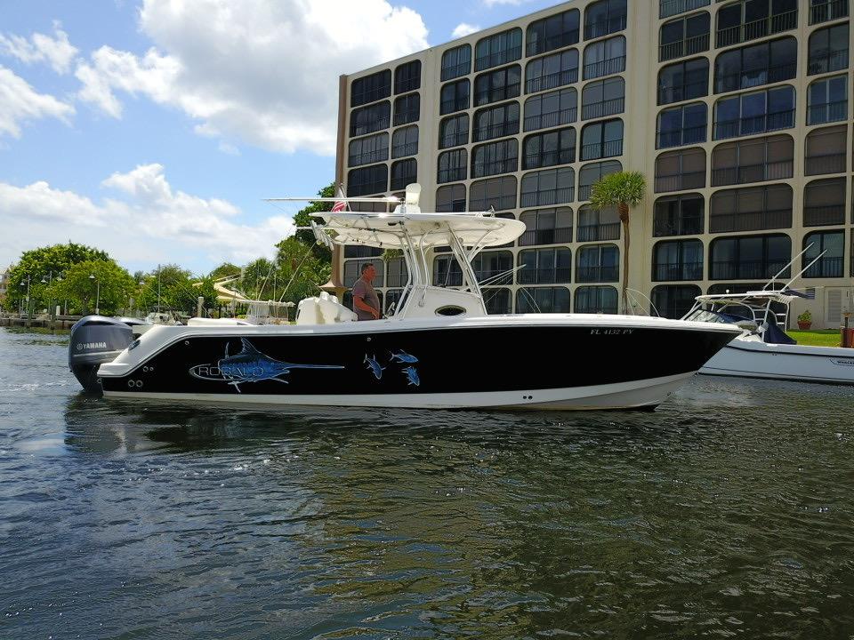 2015 Robalo R300 Center Console Center Console for sale - YachtWorld