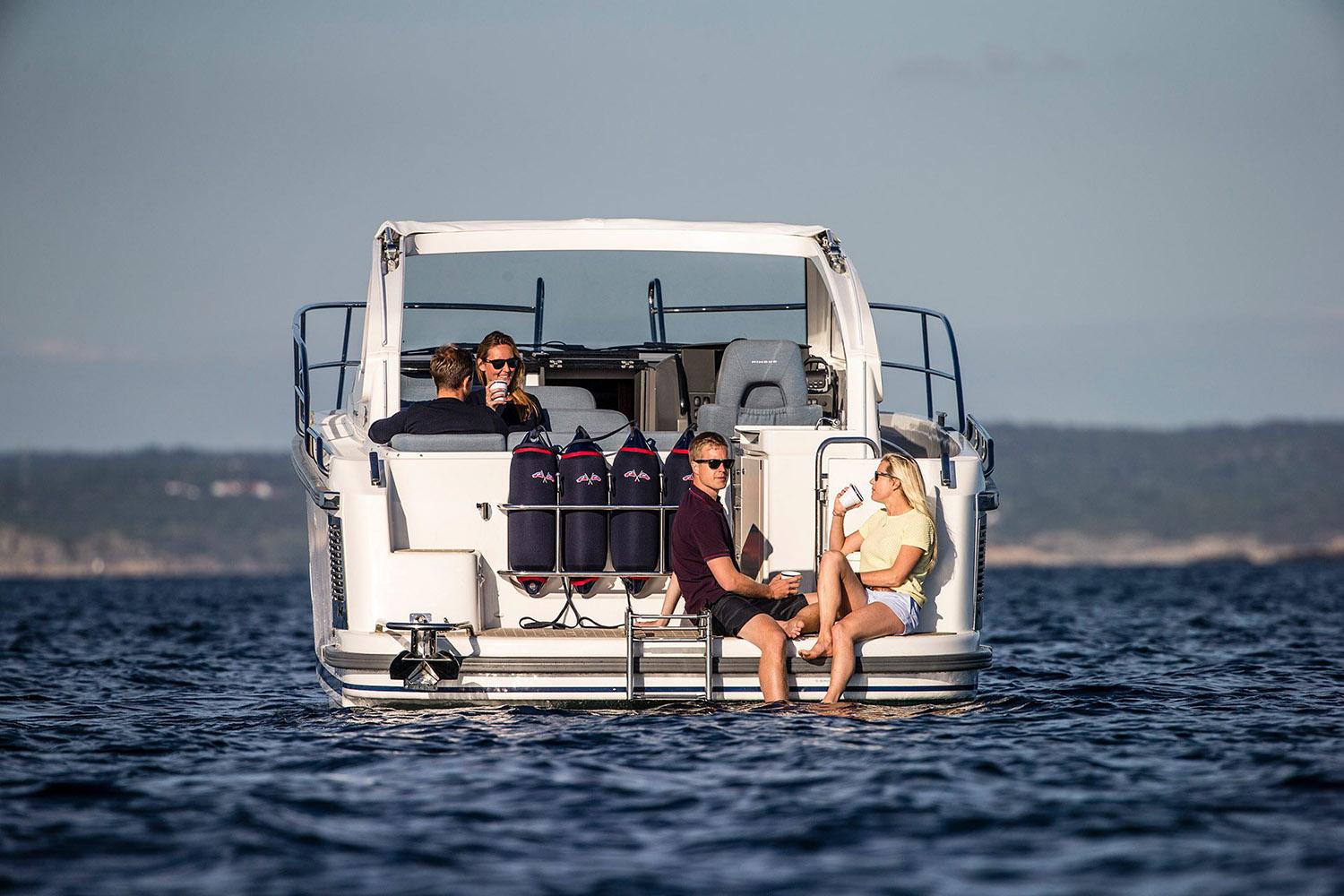 2025 Nimbus 305 Drophead Cruiser for sale - YachtWorld