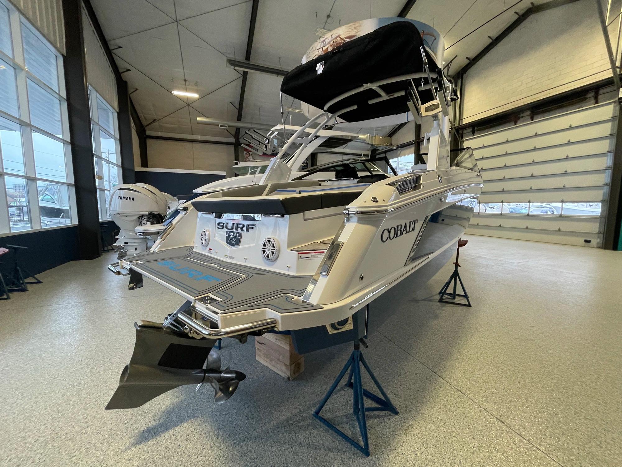 2024 Cobalt R4 Surf Bowrider for sale - YachtWorld