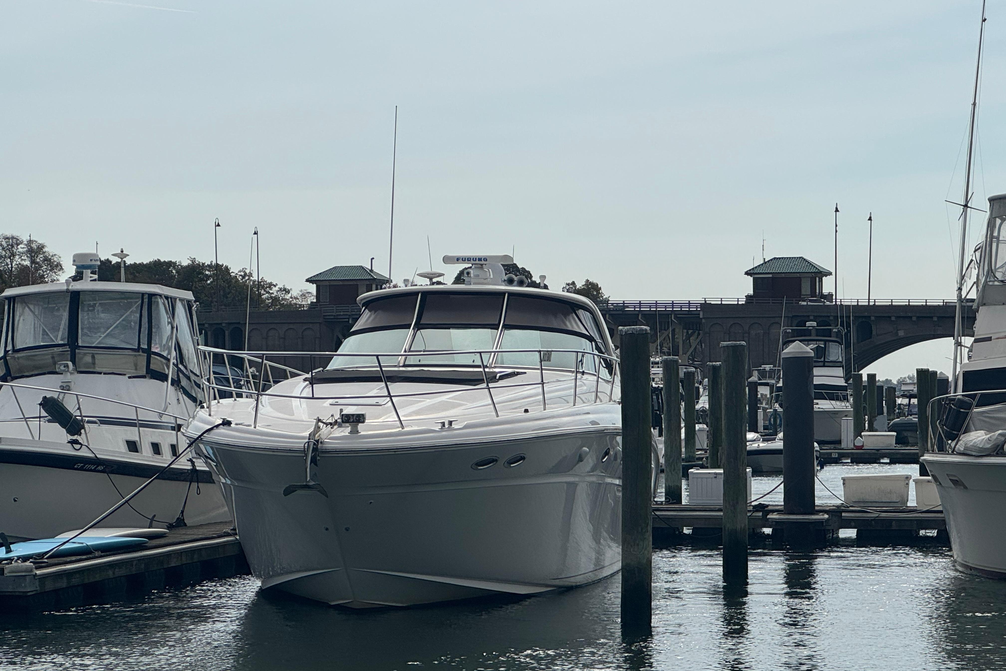 Sea Ray 510 Sundancer Usado en Connecticut - Cosas de Barcos