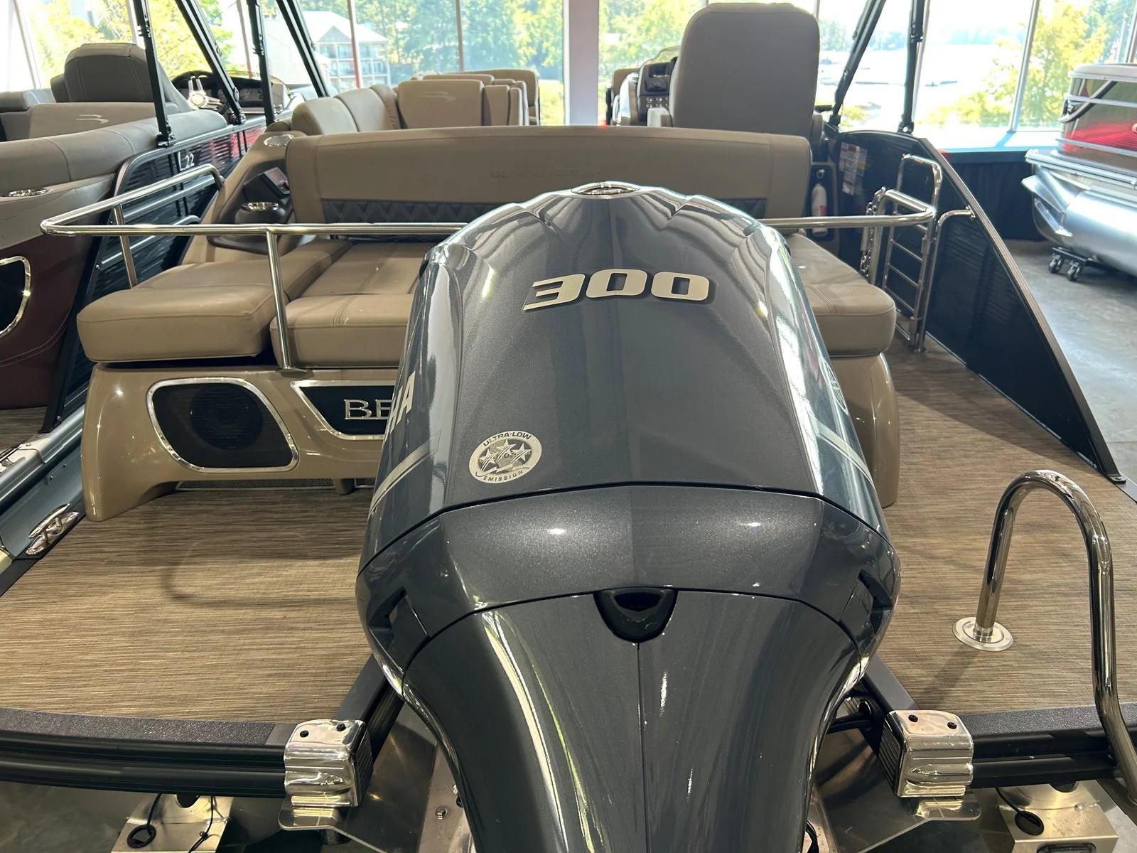 2023 Bennington 23 RSB ESP Pontoon for sale - YachtWorld