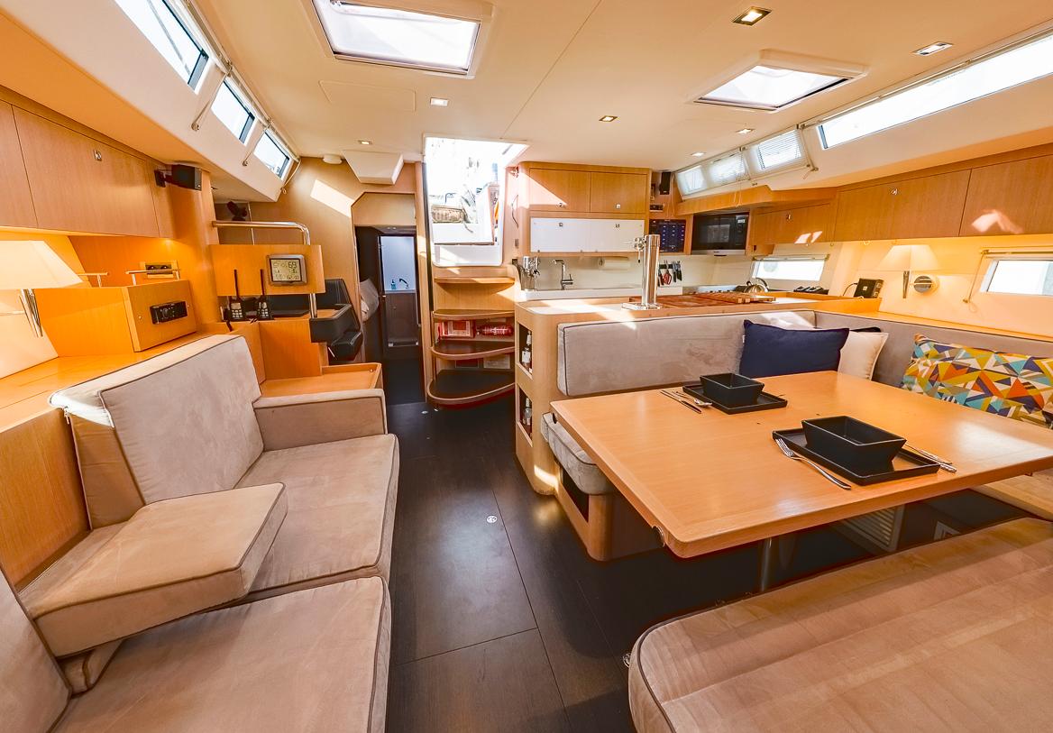 2018 Amel 55 Ketch for sale - YachtWorld