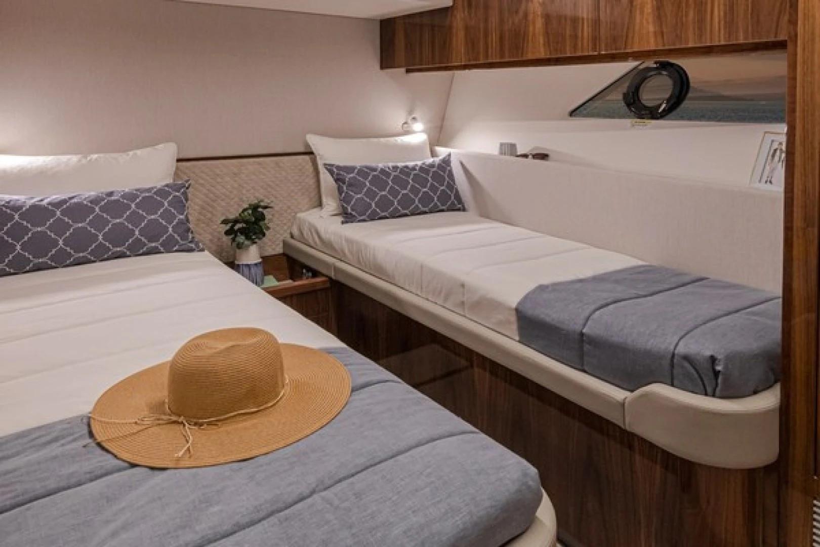 2024 Riviera 645 SUV Express Cruiser for sale - YachtWorld