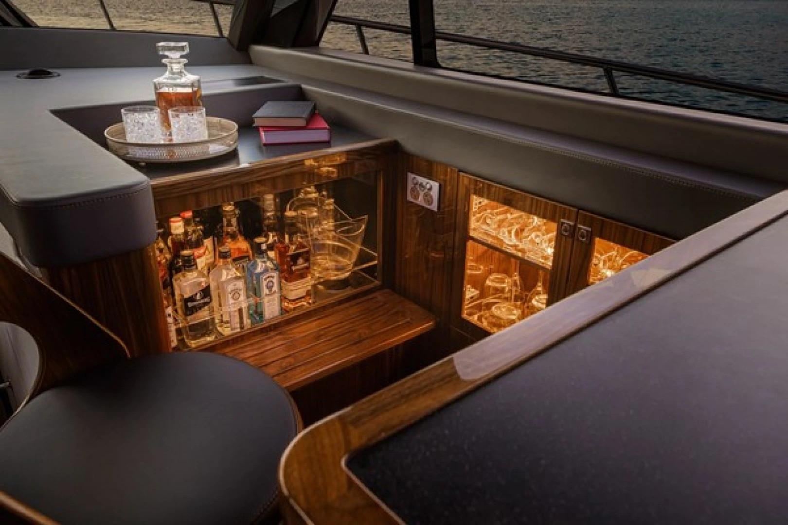 2024 Riviera 645 SUV Express Cruiser for sale - YachtWorld