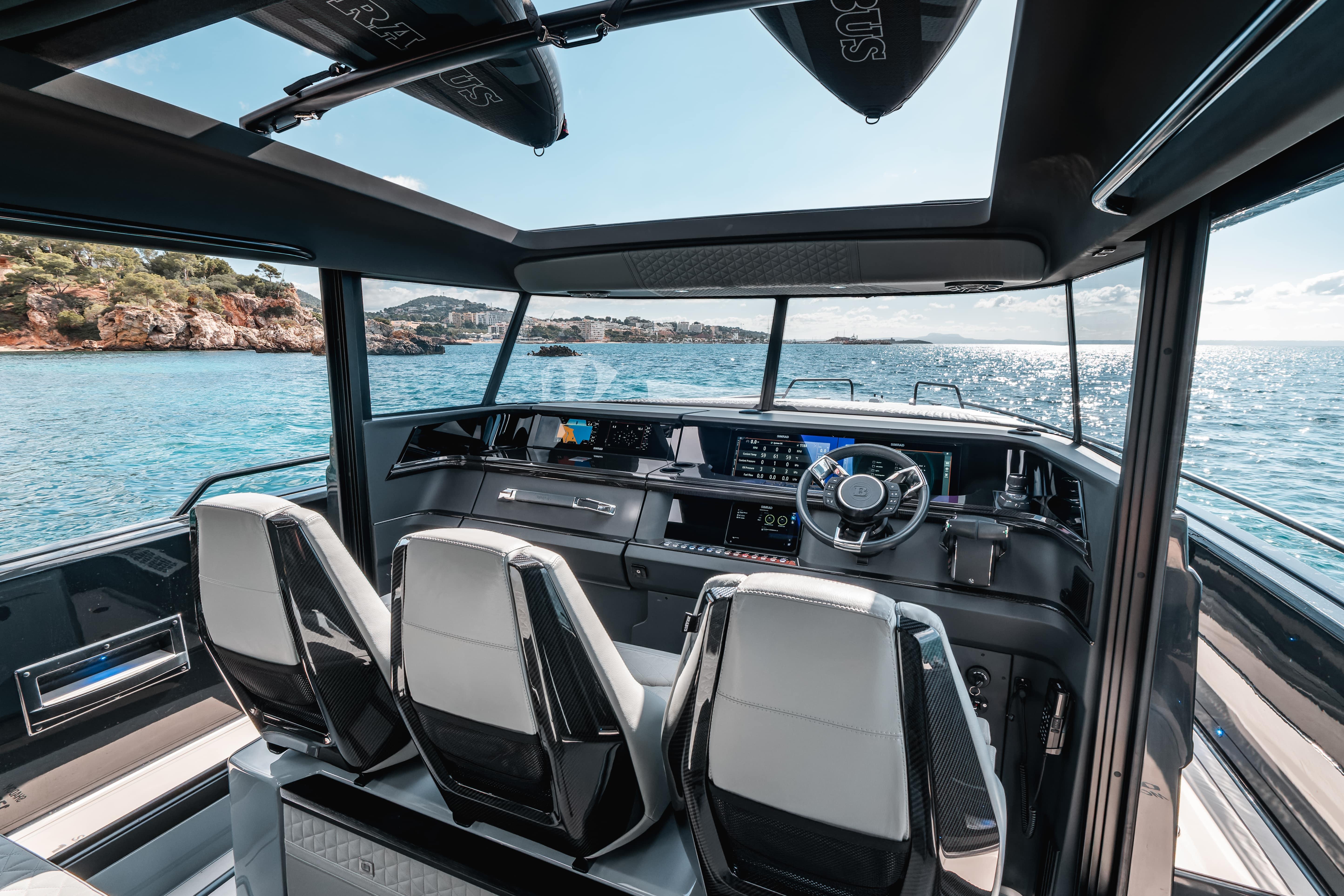 2025 BRABUS Shadow 1200 XC Cross Cabin Centre Console for sale - YachtWorld