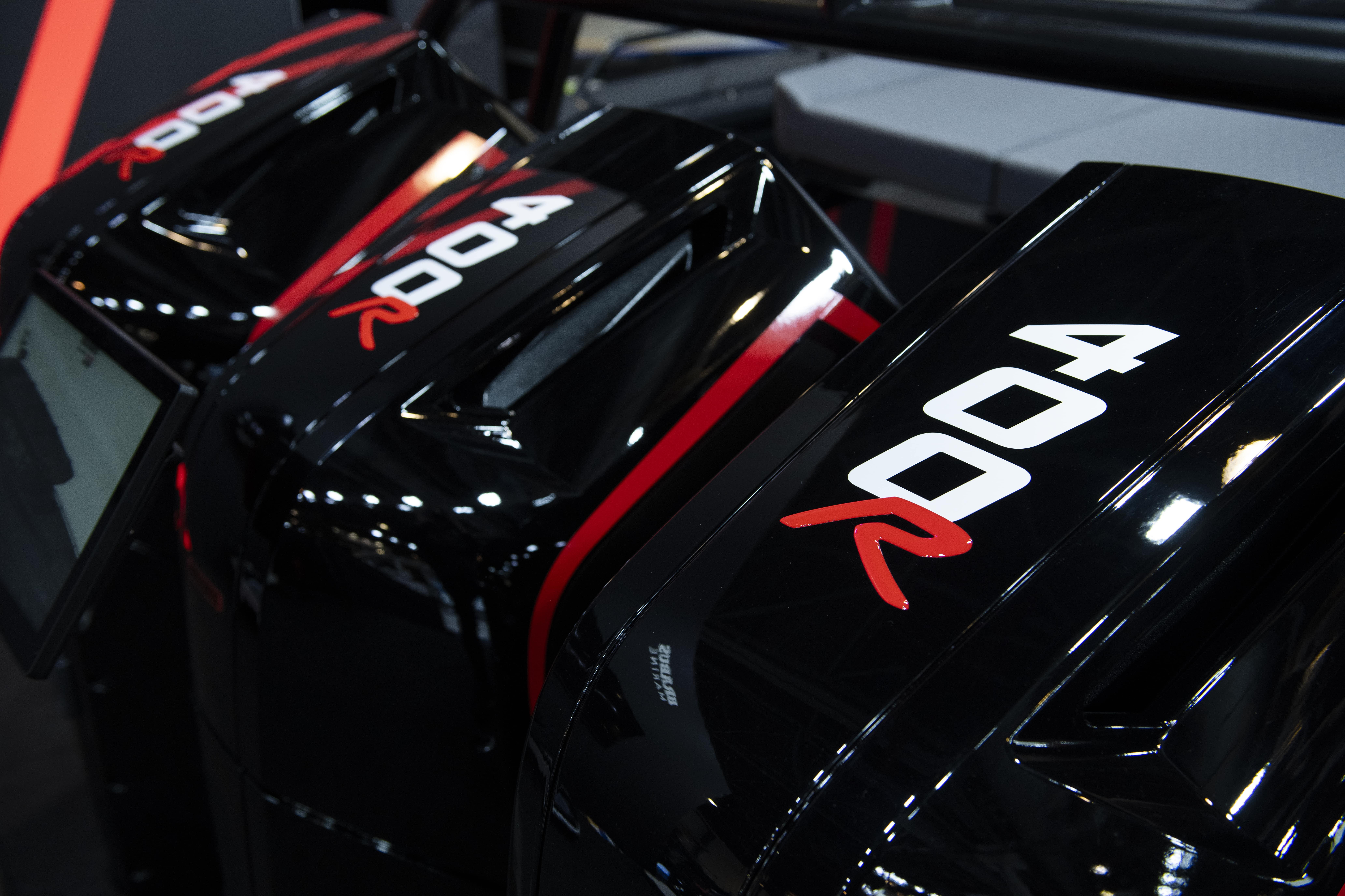 2025 BRABUS Shadow 1200 XC Cross Cabin Centre Console for sale - YachtWorld