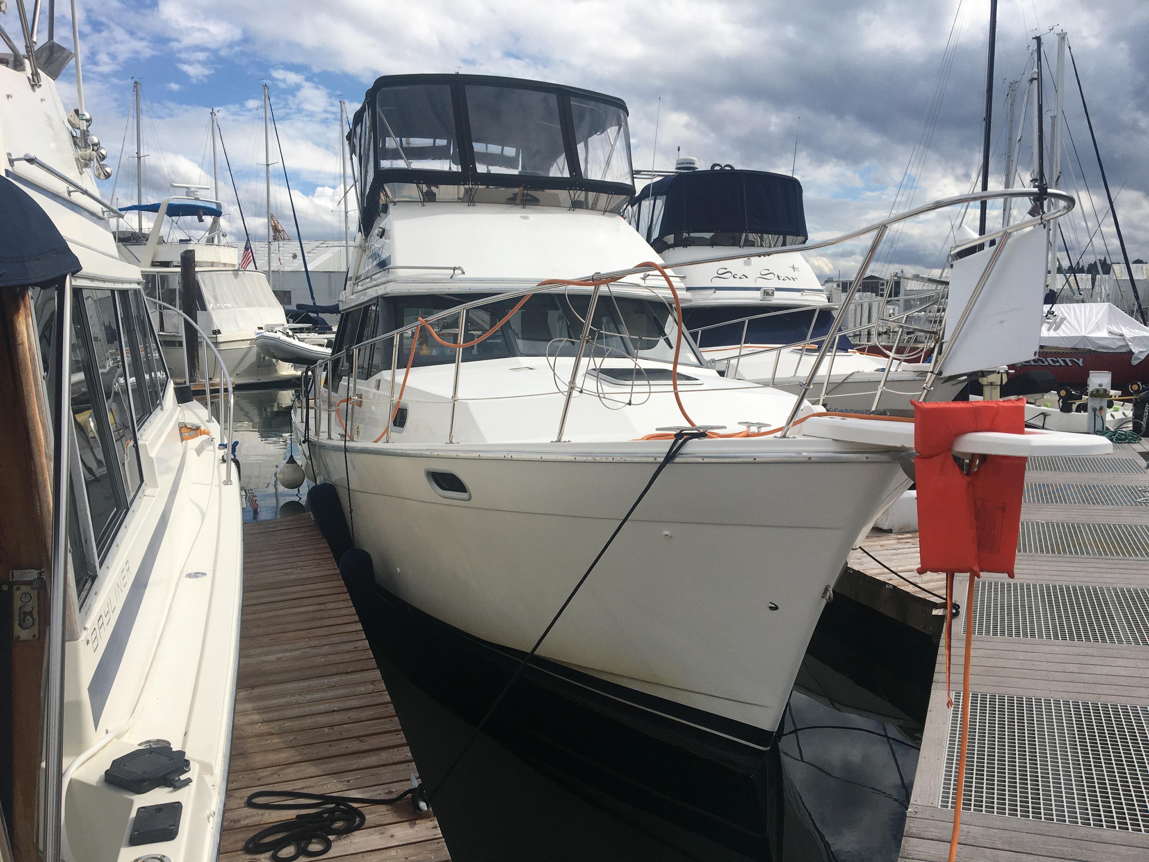 1991 Bayliner 3288 Motoryacht Motor Yachts for sale - YachtWorld