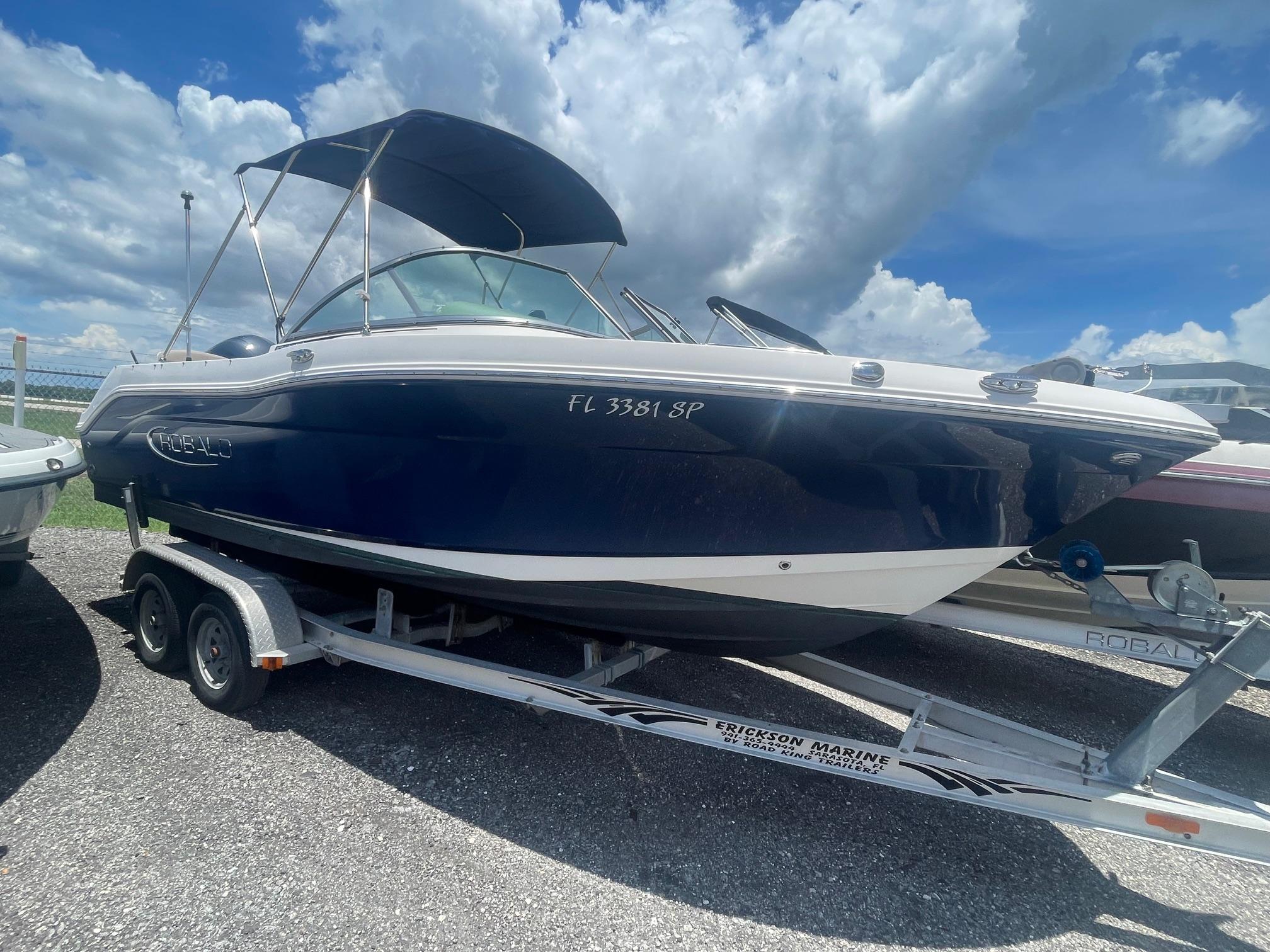 2019 Robalo R207 Dual Console Dual Console for sale - YachtWorld