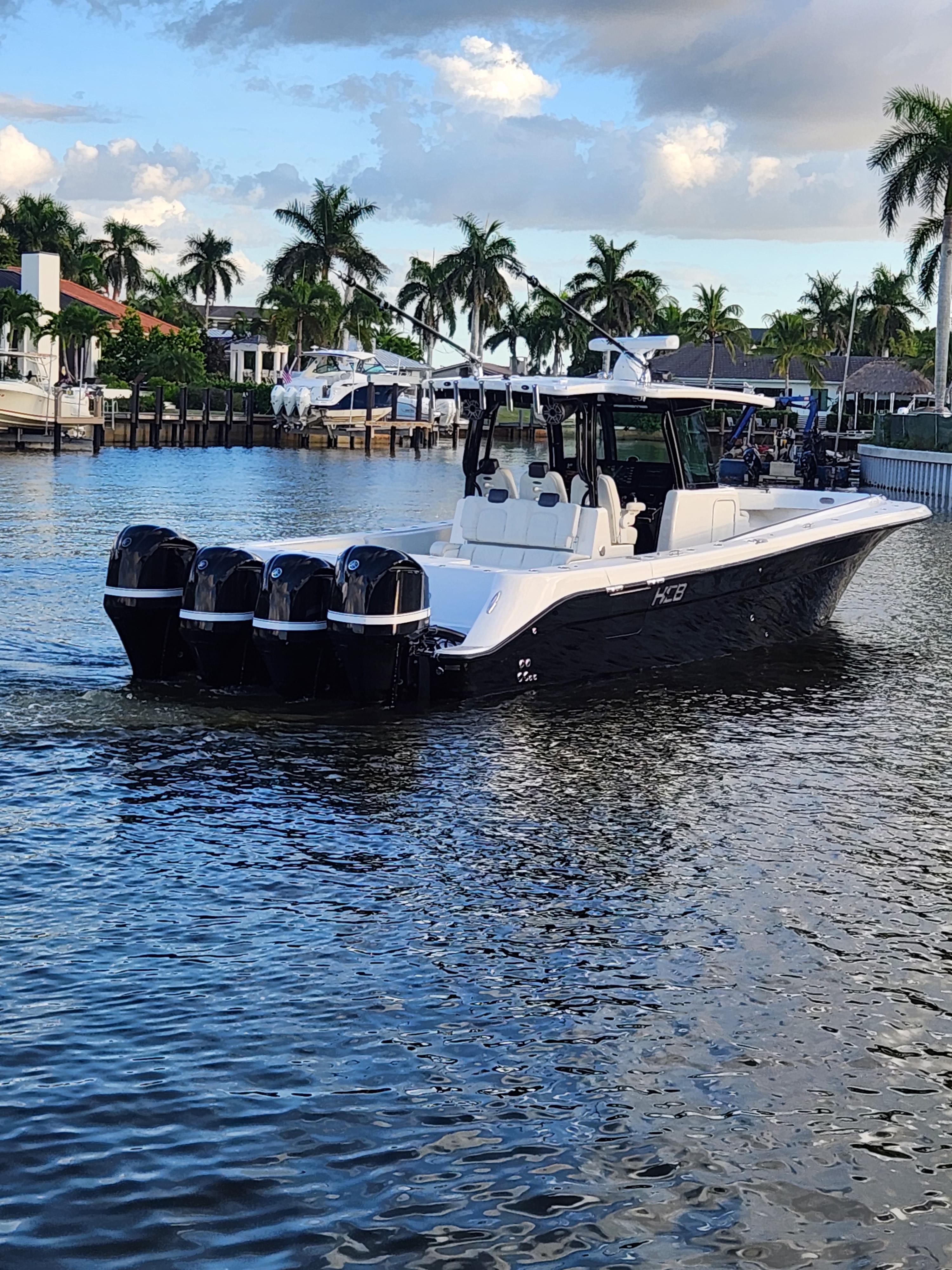 2019 HCB 39 Speciale Center Console for sale - YachtWorld