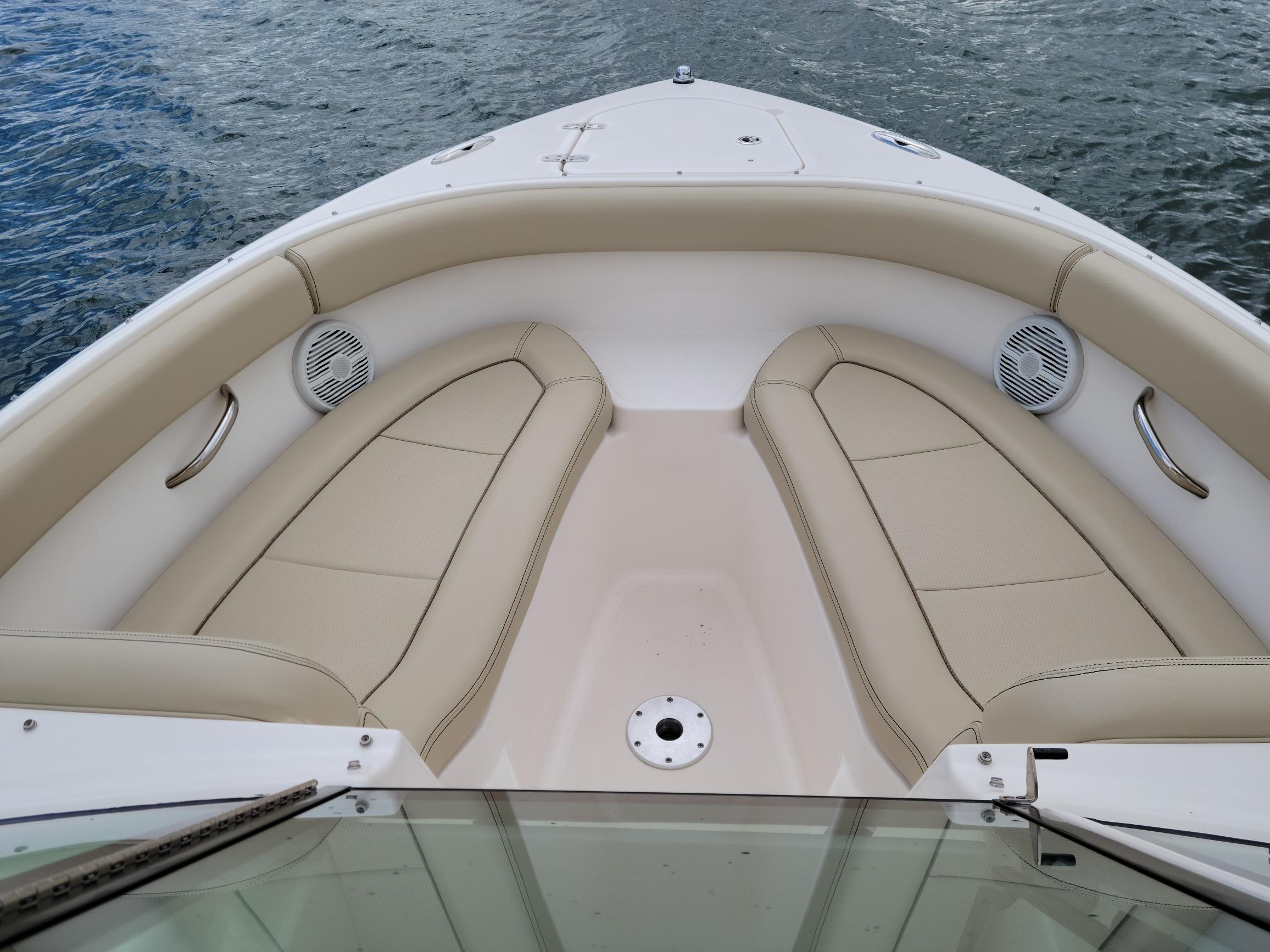 2018 Pursuit DC 265 Dual Console Centre Console for sale - YachtWorld
