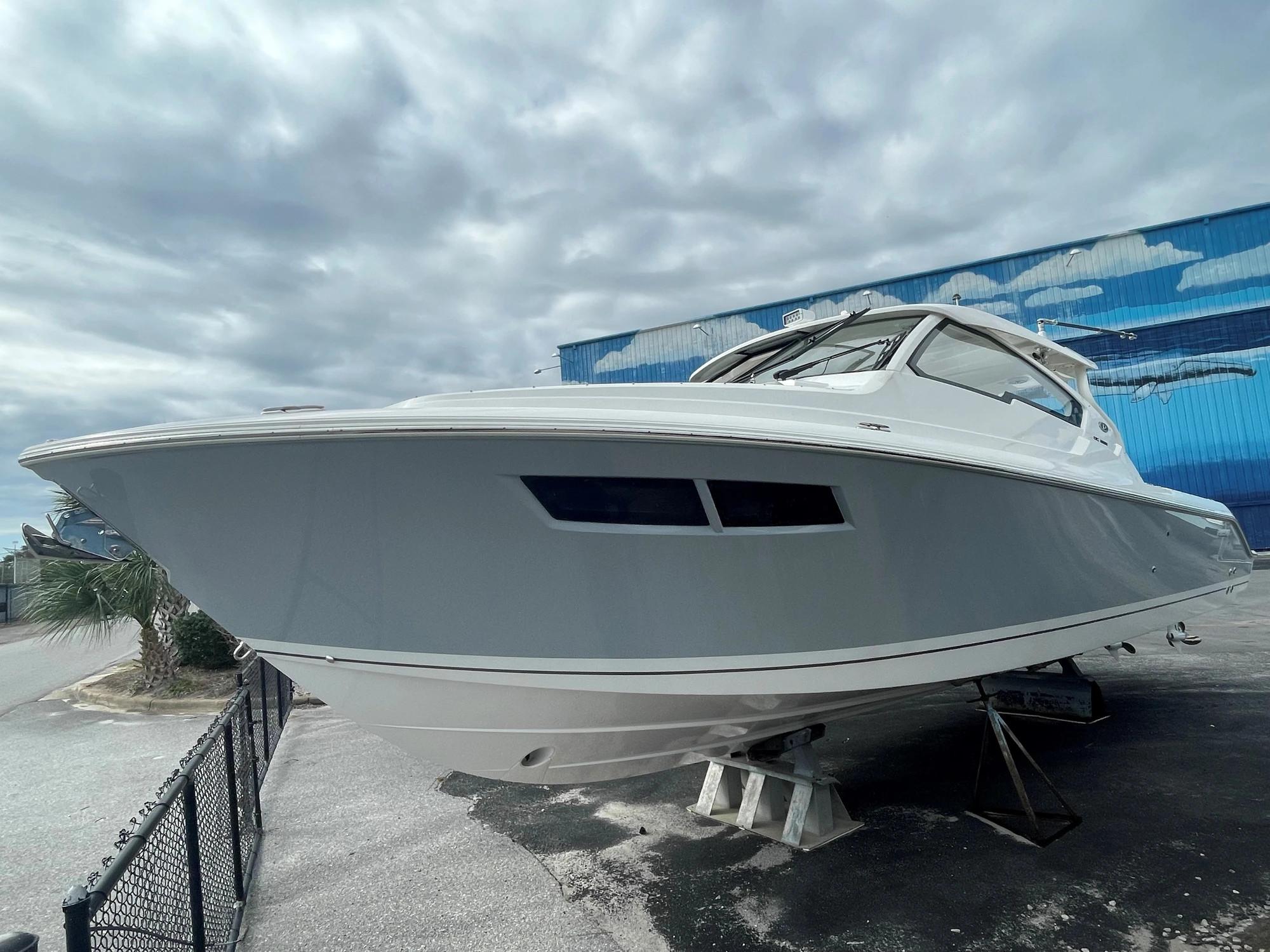 Pursuit Dc 365 boats for sale | YachtWorld