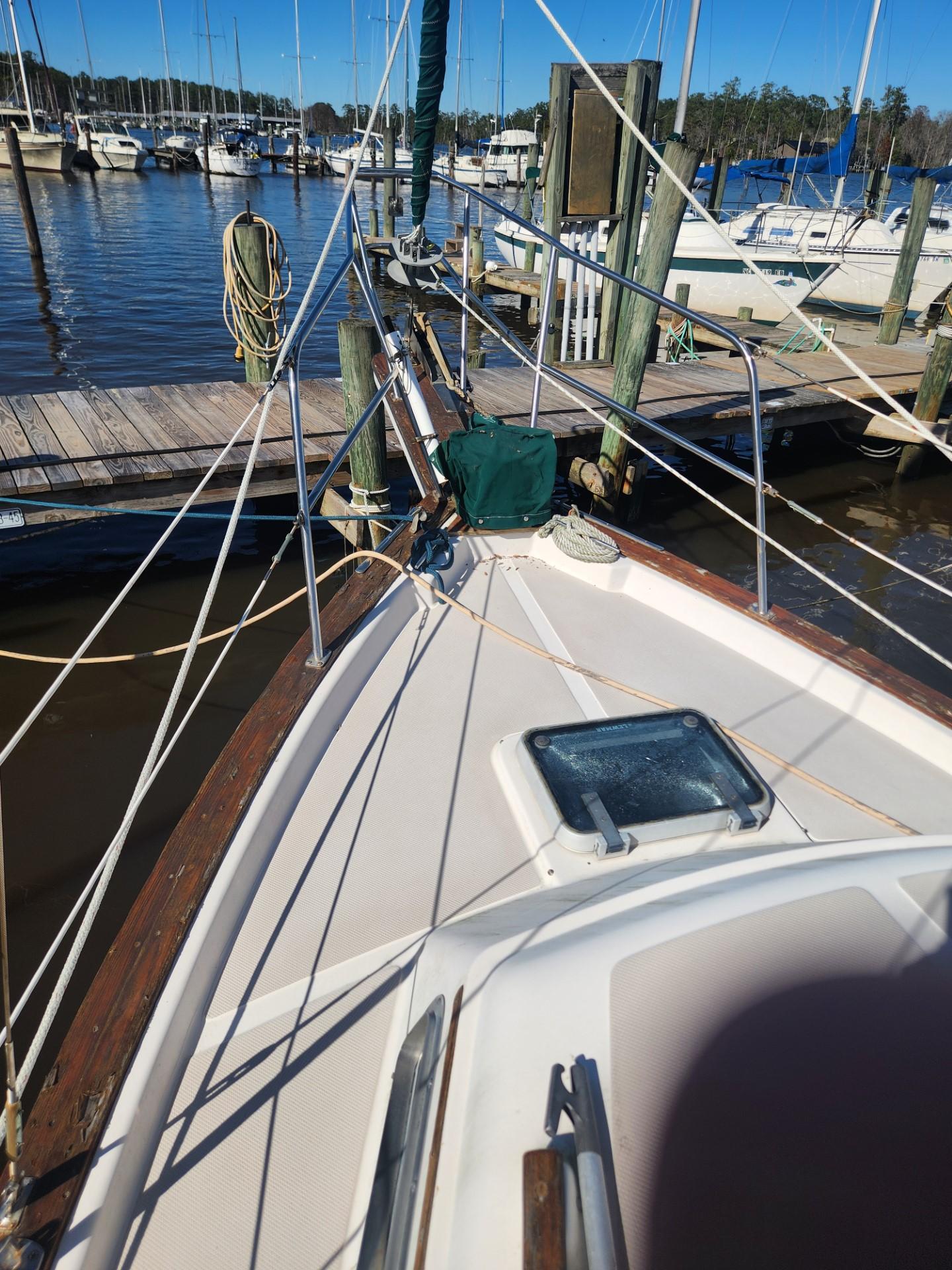 1987 Island Packet 27 Sloop for sale - YachtWorld