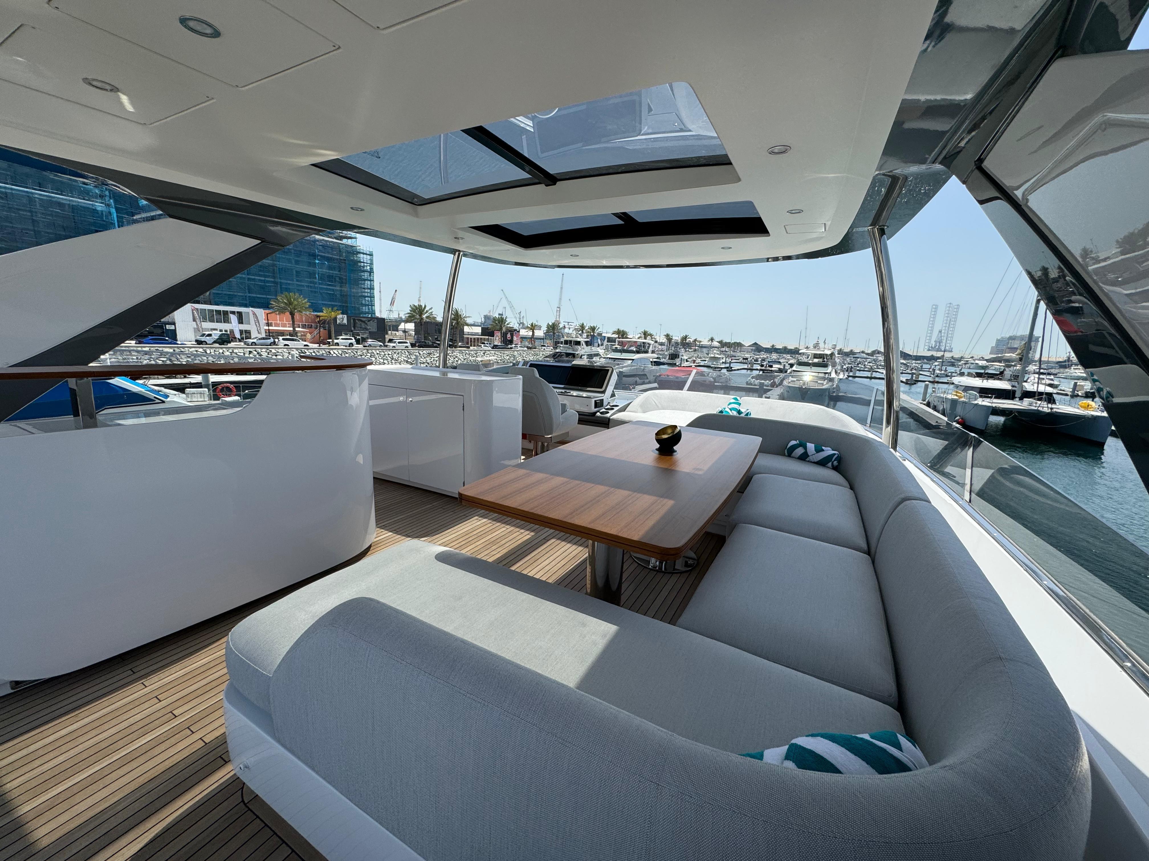 2024 Azimut Fly 78 Flybridge for sale - YachtWorld