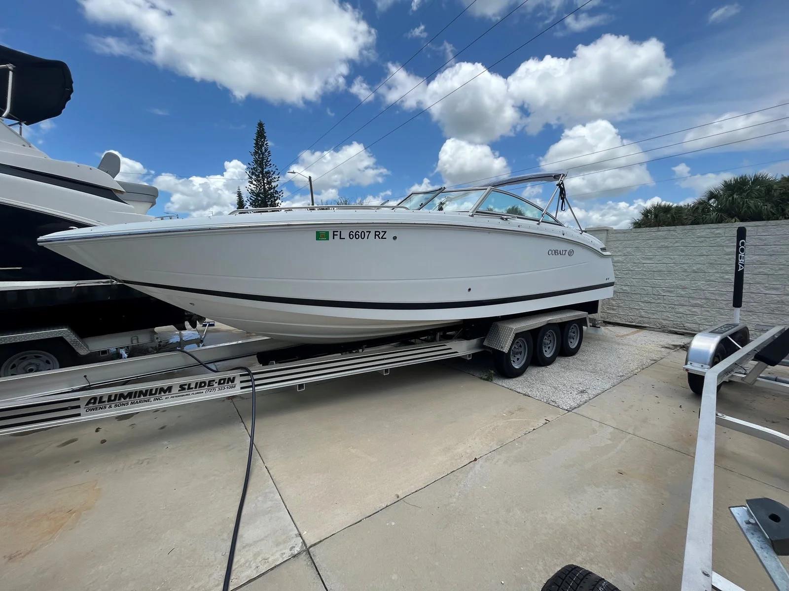 2011 Cobalt 296 Cruiser for sale - YachtWorld