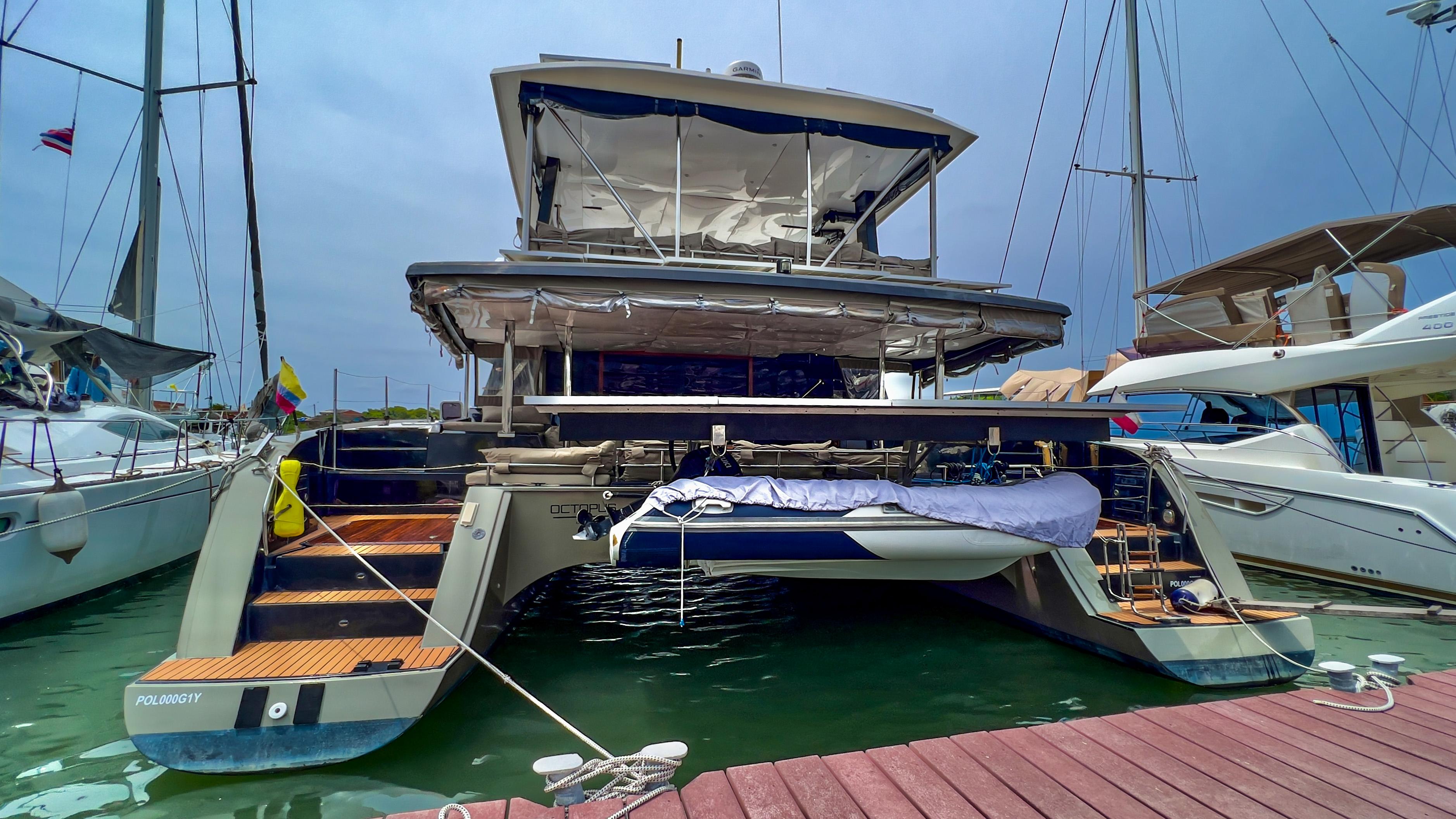 2017 Fountaine Pajot Ipanaema 58 Power Catamaran Power Catamaran for ...