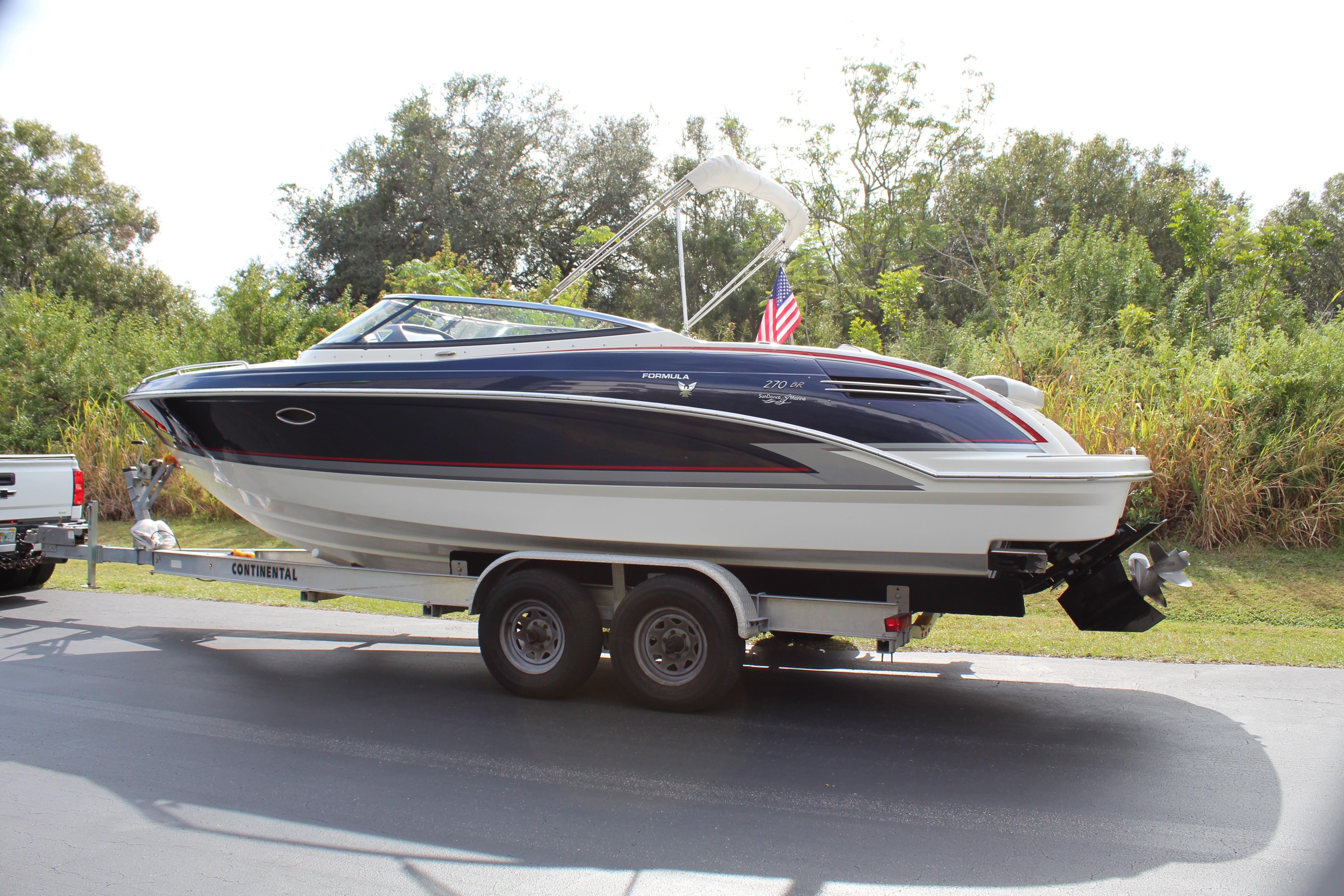 2016 Formula 270 Bowrider Bowrider for sale - YachtWorld