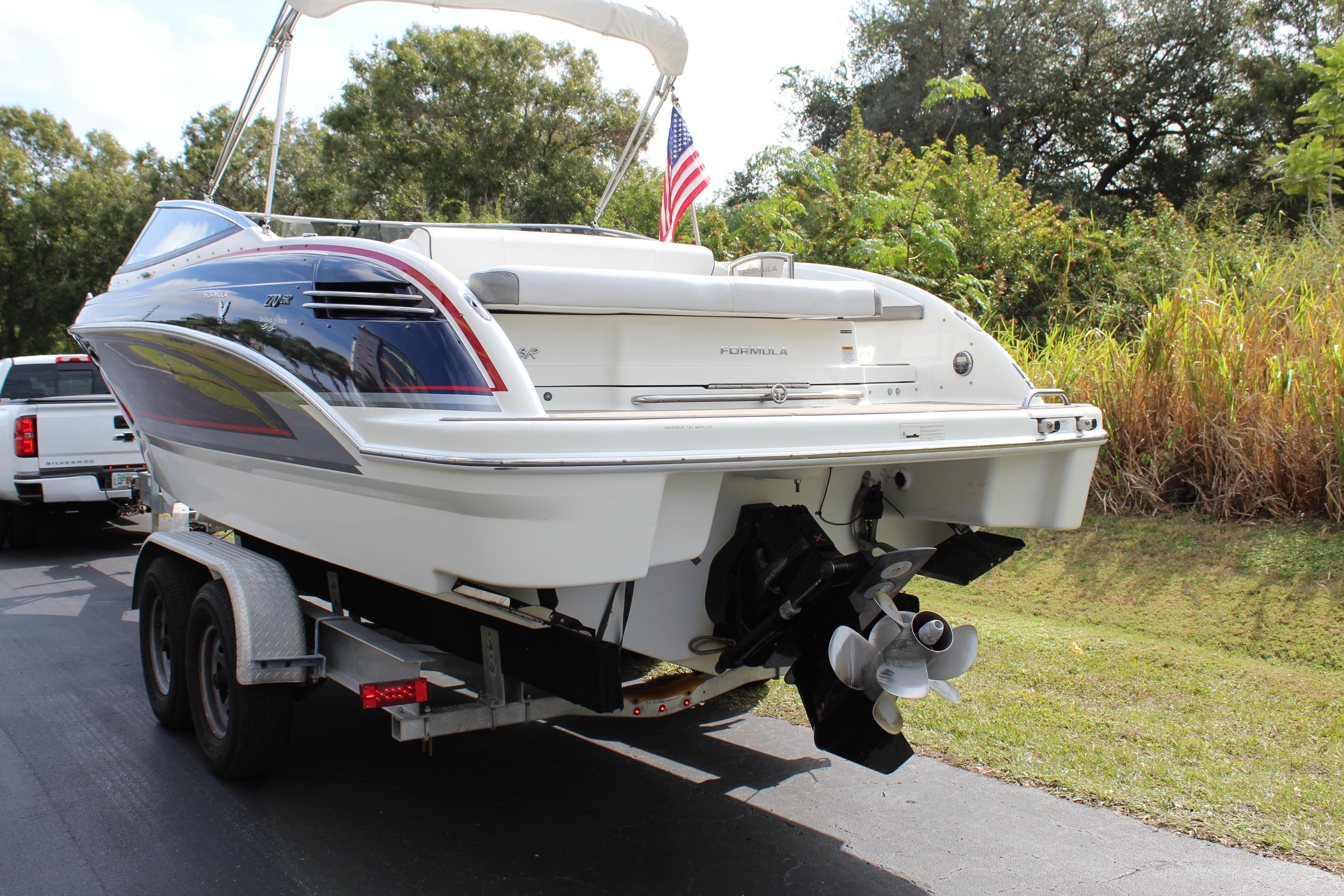 2016 Formula 270 Bowrider Bowrider for sale - YachtWorld