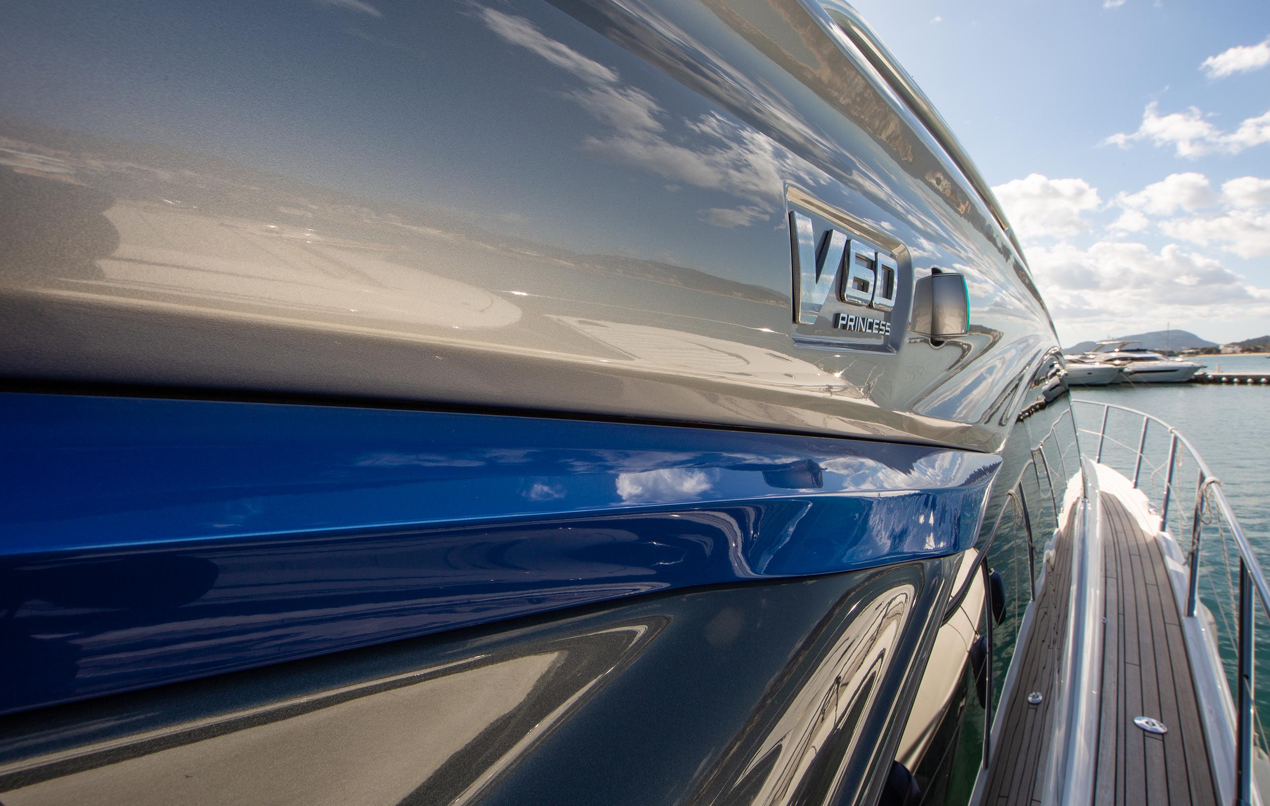 2021 Princess V60 Sports Cruiser for sale - YachtWorld