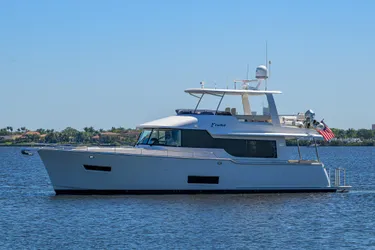 Fluke Yacht for Sale | 54 Summit Yachts Stuart, FL | Denison Yacht Sales