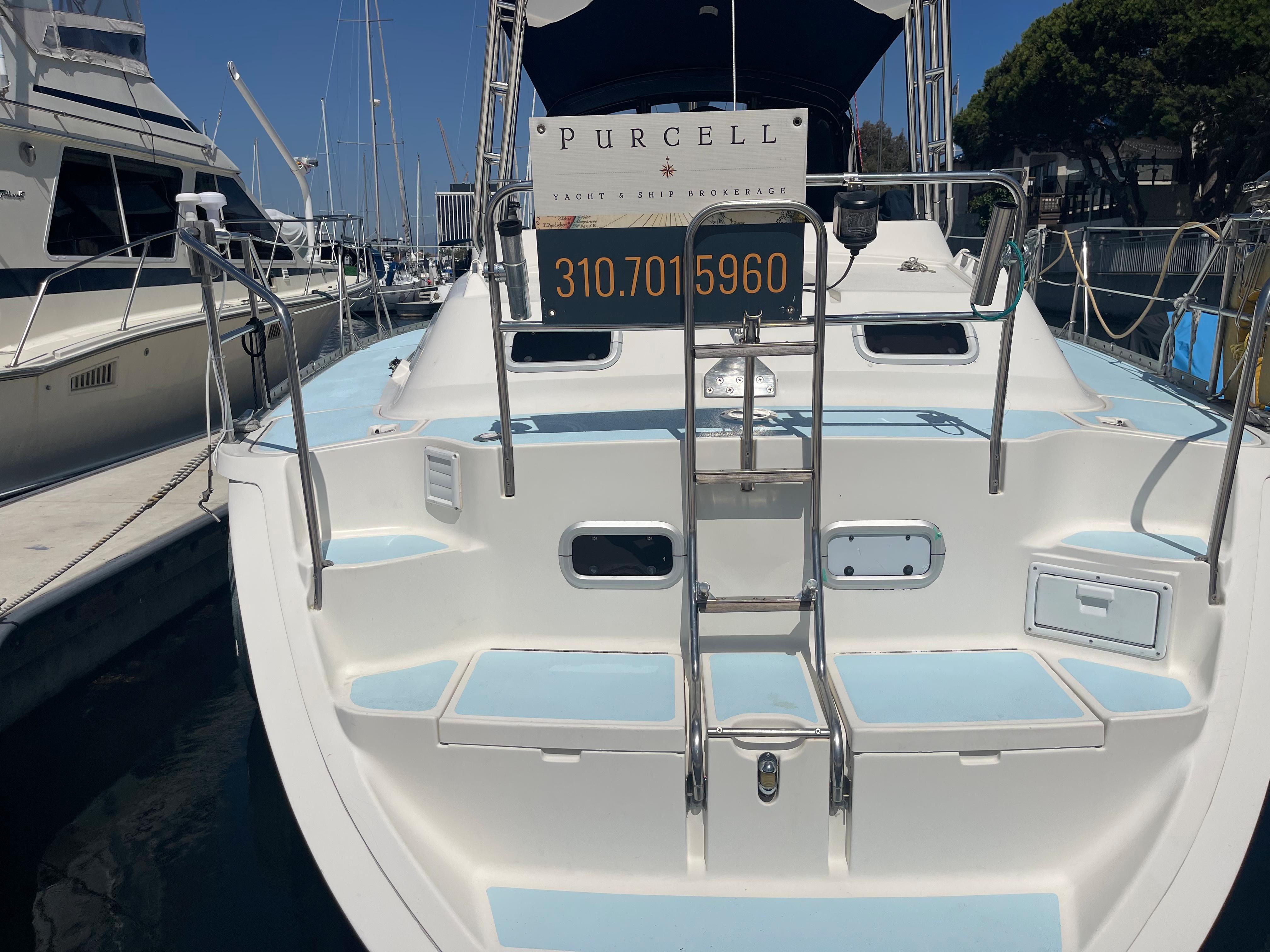 1990 Hunter Passage 42 Deck Saloon for sale - YachtWorld