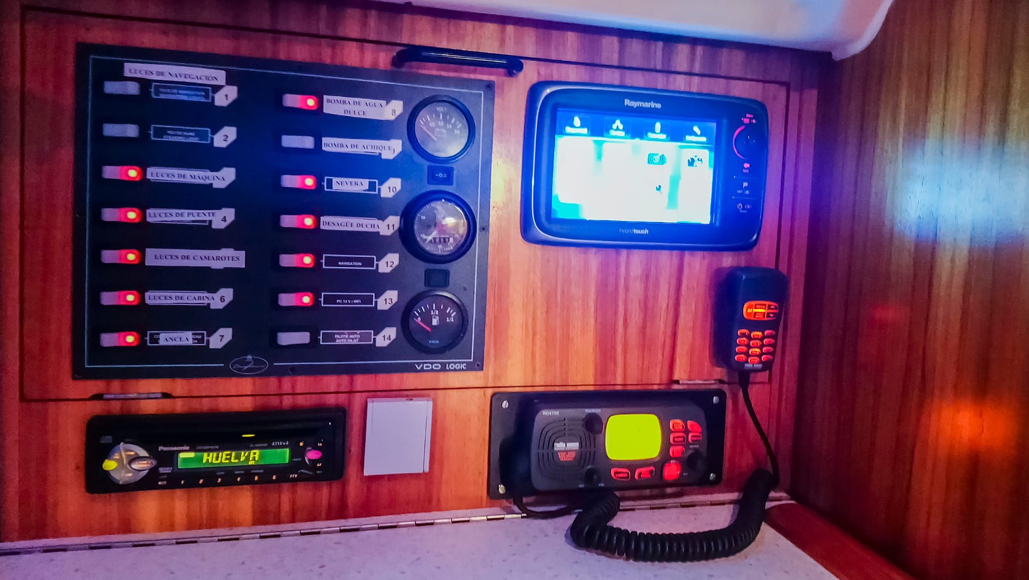 Ocasión 2001 Dufour Gib'Sea 33 - Huelva | TopBarcos.com