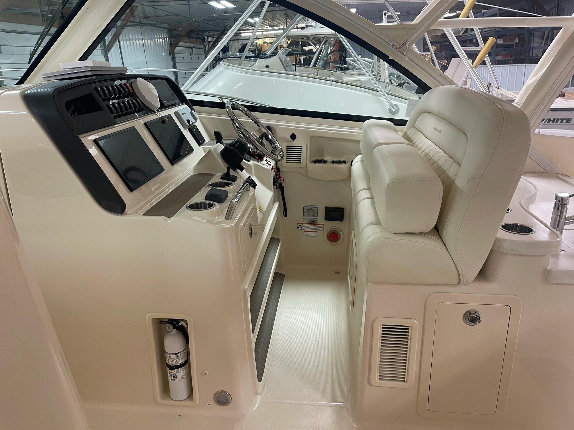 2020 Grady-White Freedom 375 Dual Console for sale - YachtWorld