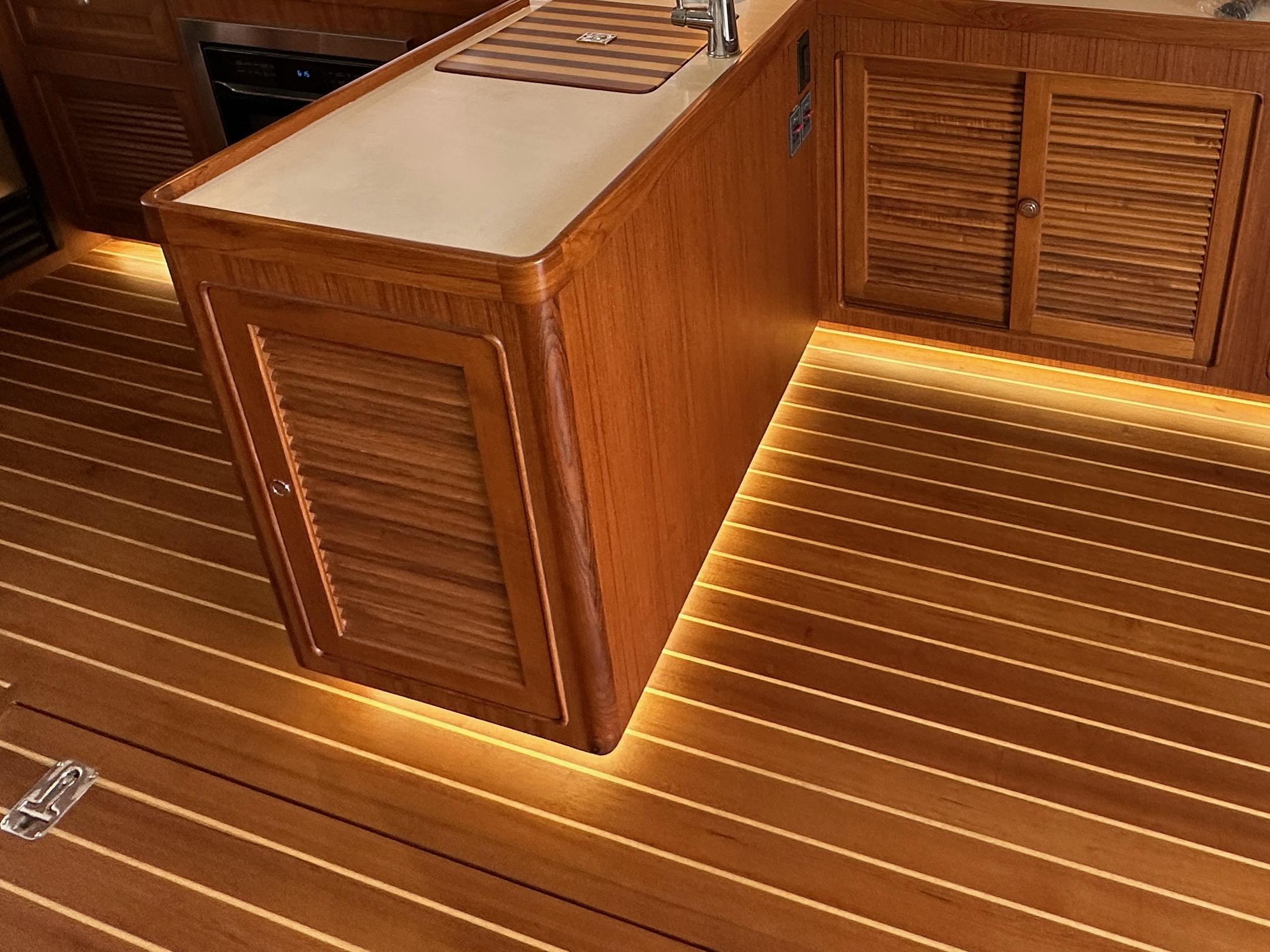 2023 Helmsman Trawlers 43E PILOTHOUSE Trawler for sale - YachtWorld