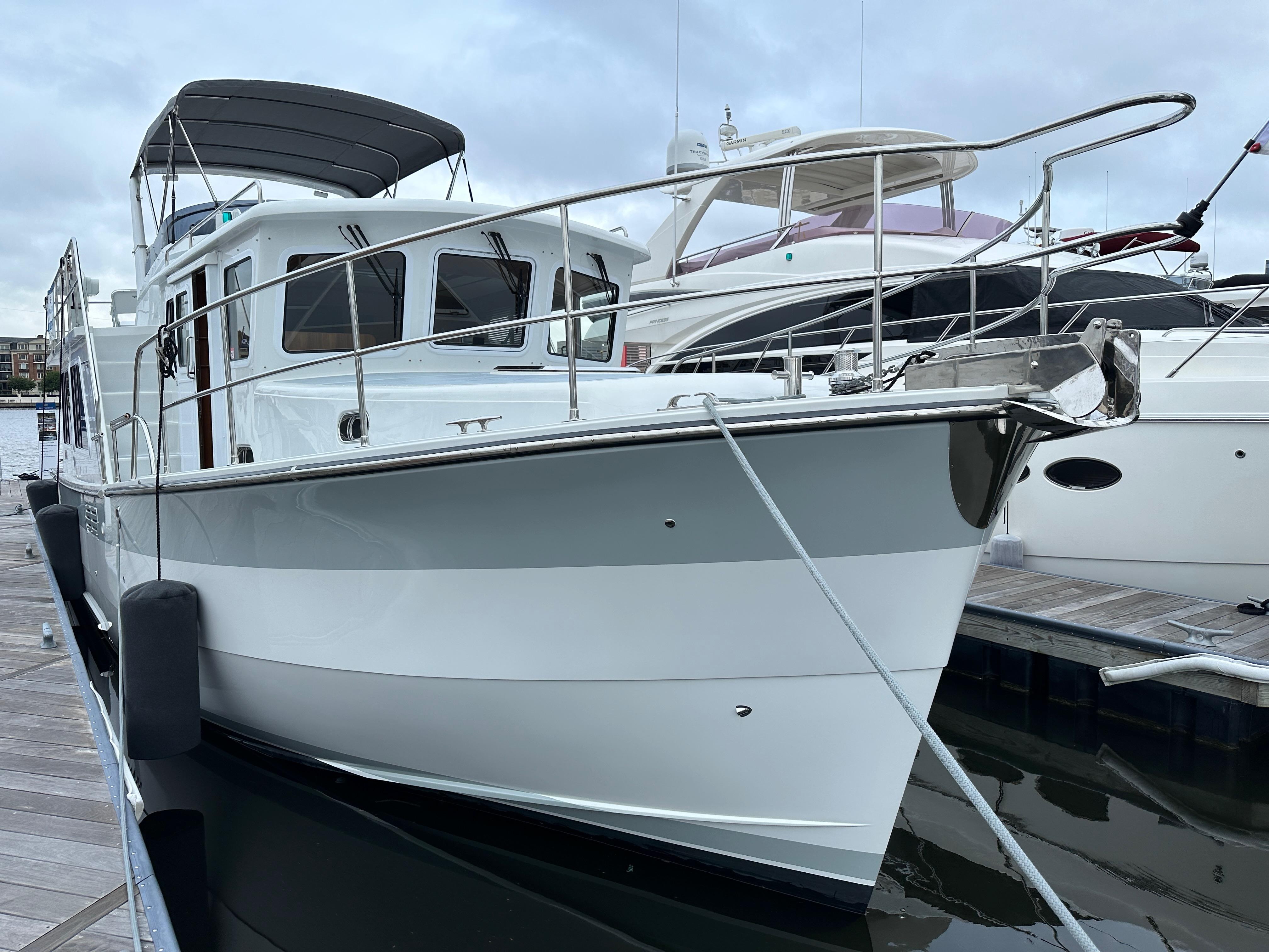 2023 Helmsman Trawlers 43E PILOTHOUSE Trawler for sale - YachtWorld