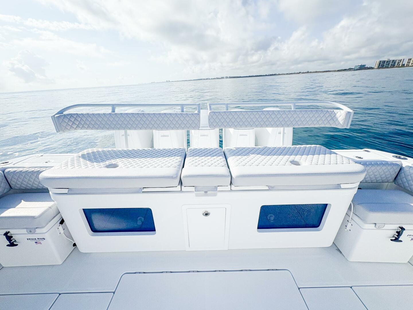 2025 HCB 56 Suenos GIX Bateaux à console centrale à vendre - YachtWorld