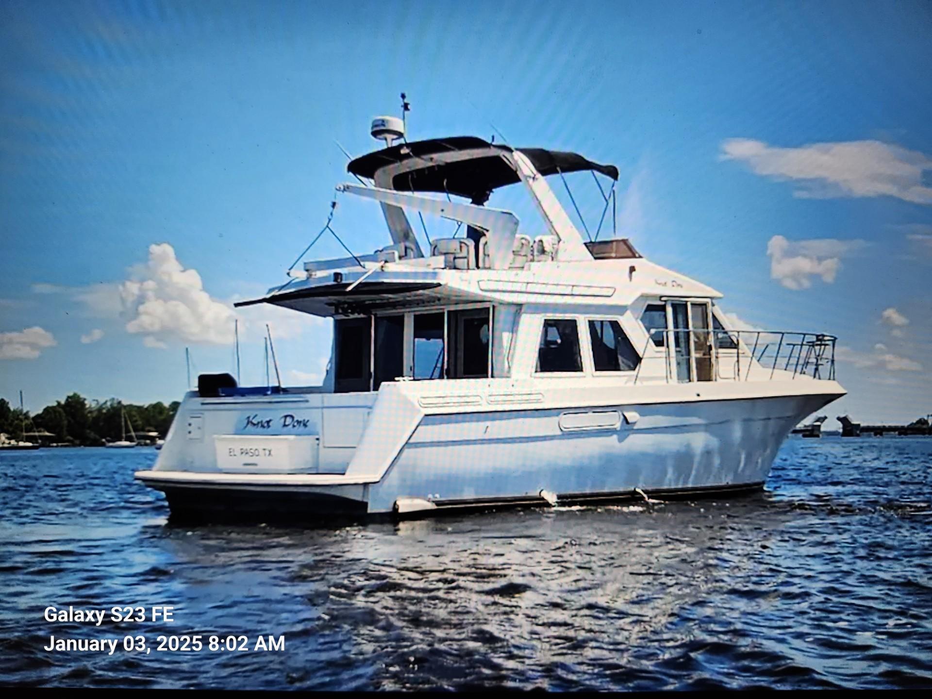 1999 Navigator 4800 CLASSIC Motor Yachts for sale - YachtWorld