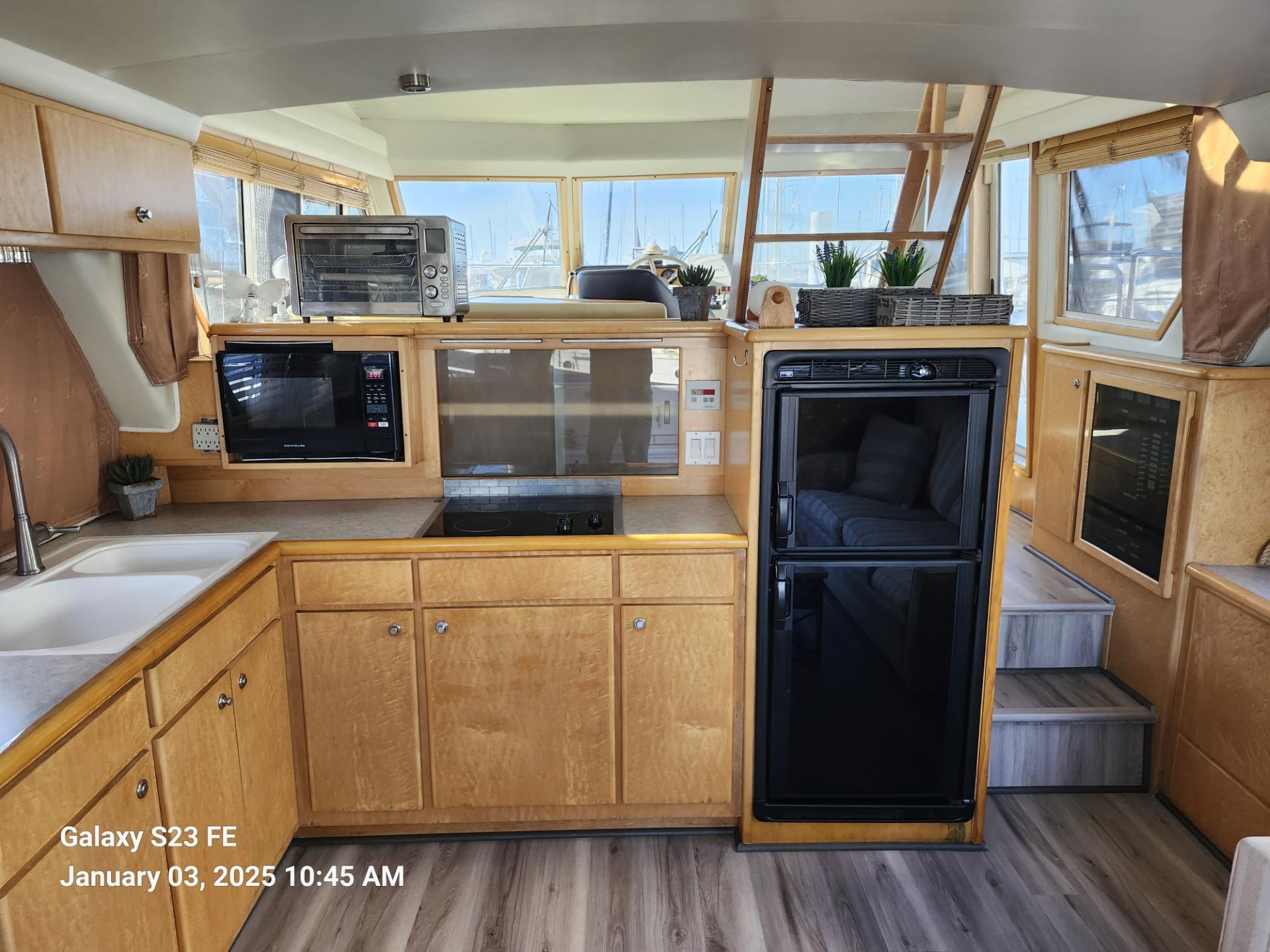 1999 Navigator 4800 CLASSIC Motor Yachts for sale - YachtWorld