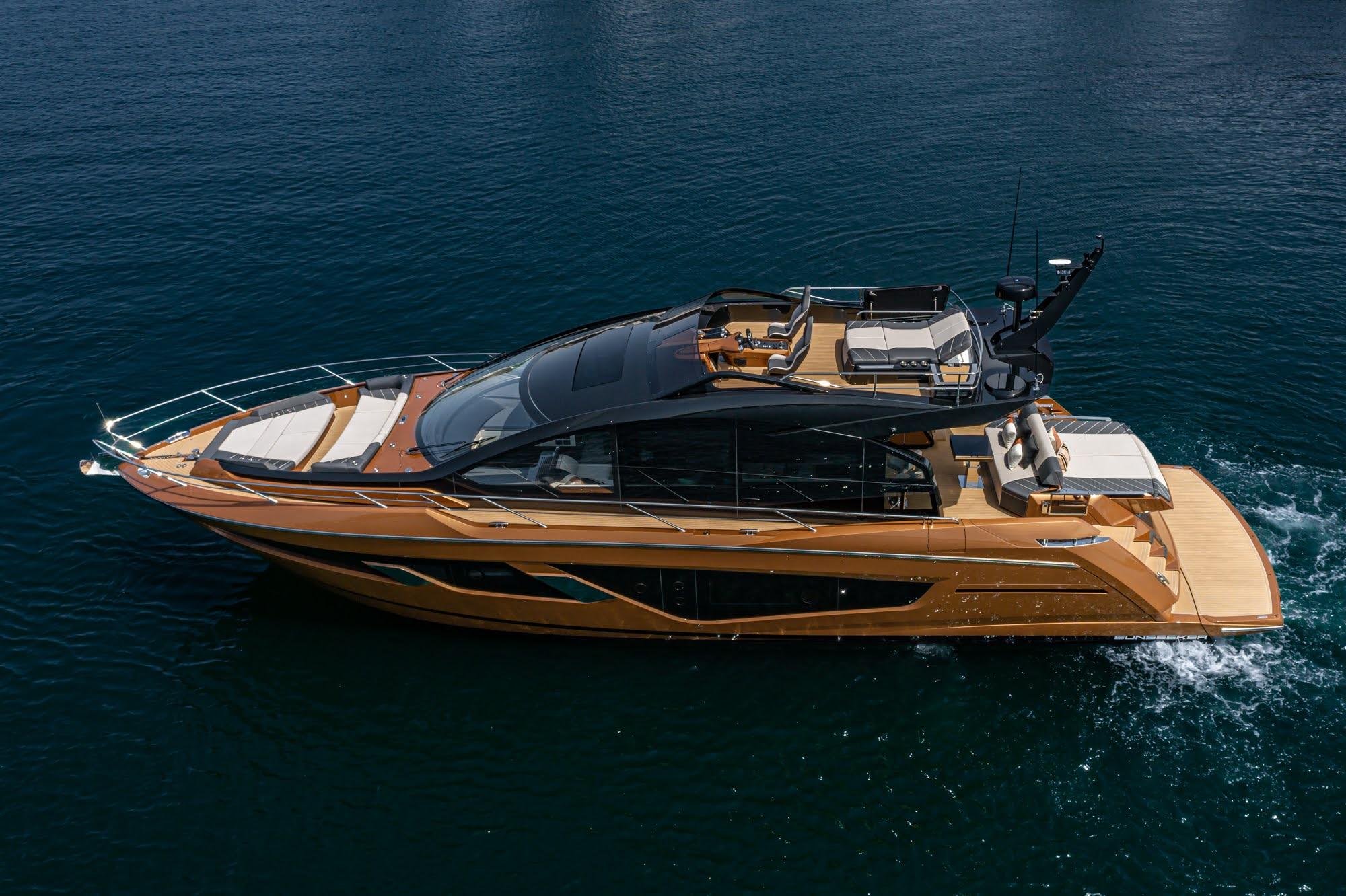 2022 Sunseeker 65 Sport Yacht Sports Cruiser for sale - YachtWorld