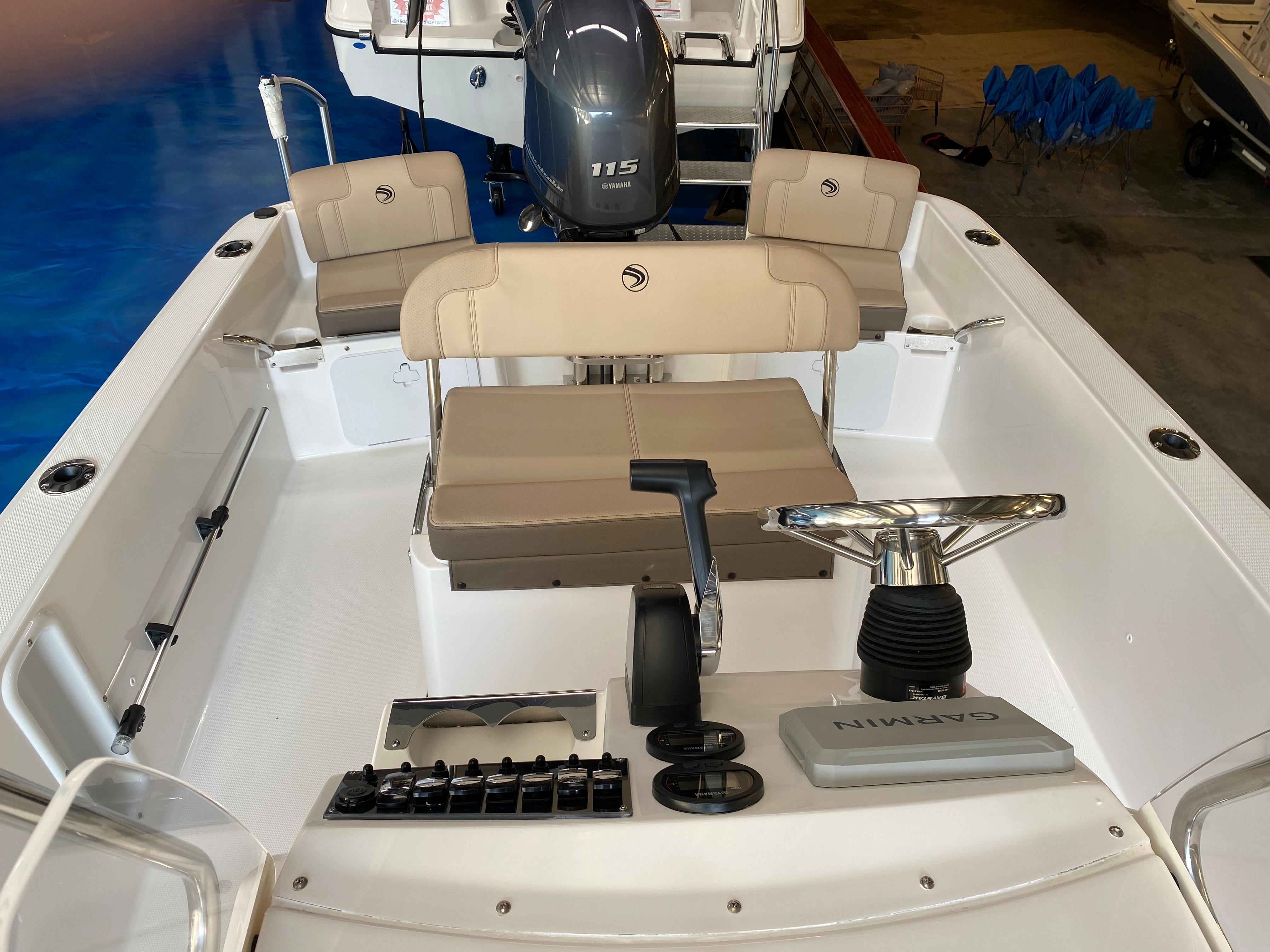 2024 Edgewater 170CC Center Console Centre Console for sale - YachtWorld