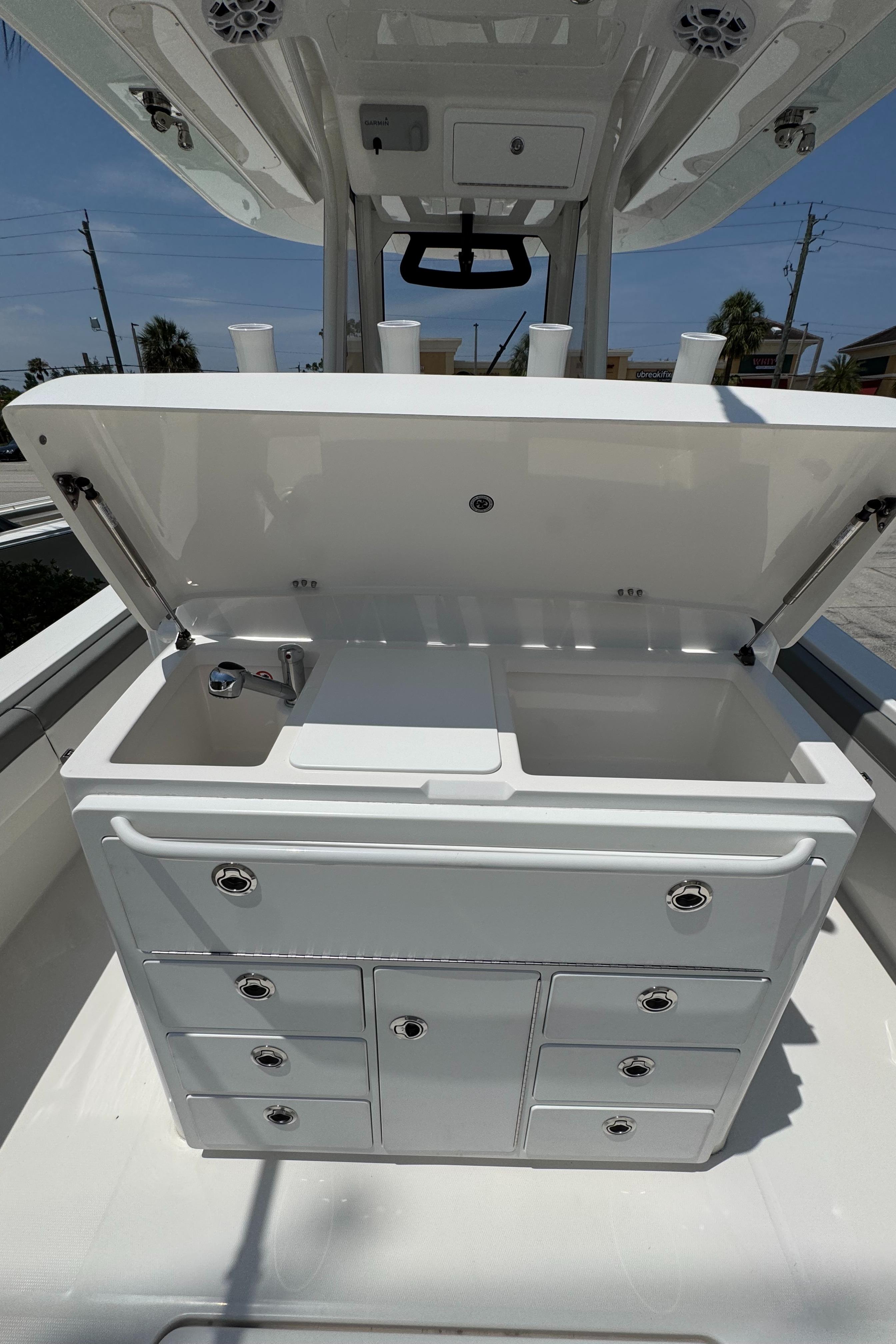 2024 Regulator 31 Center Console for sale - YachtWorld