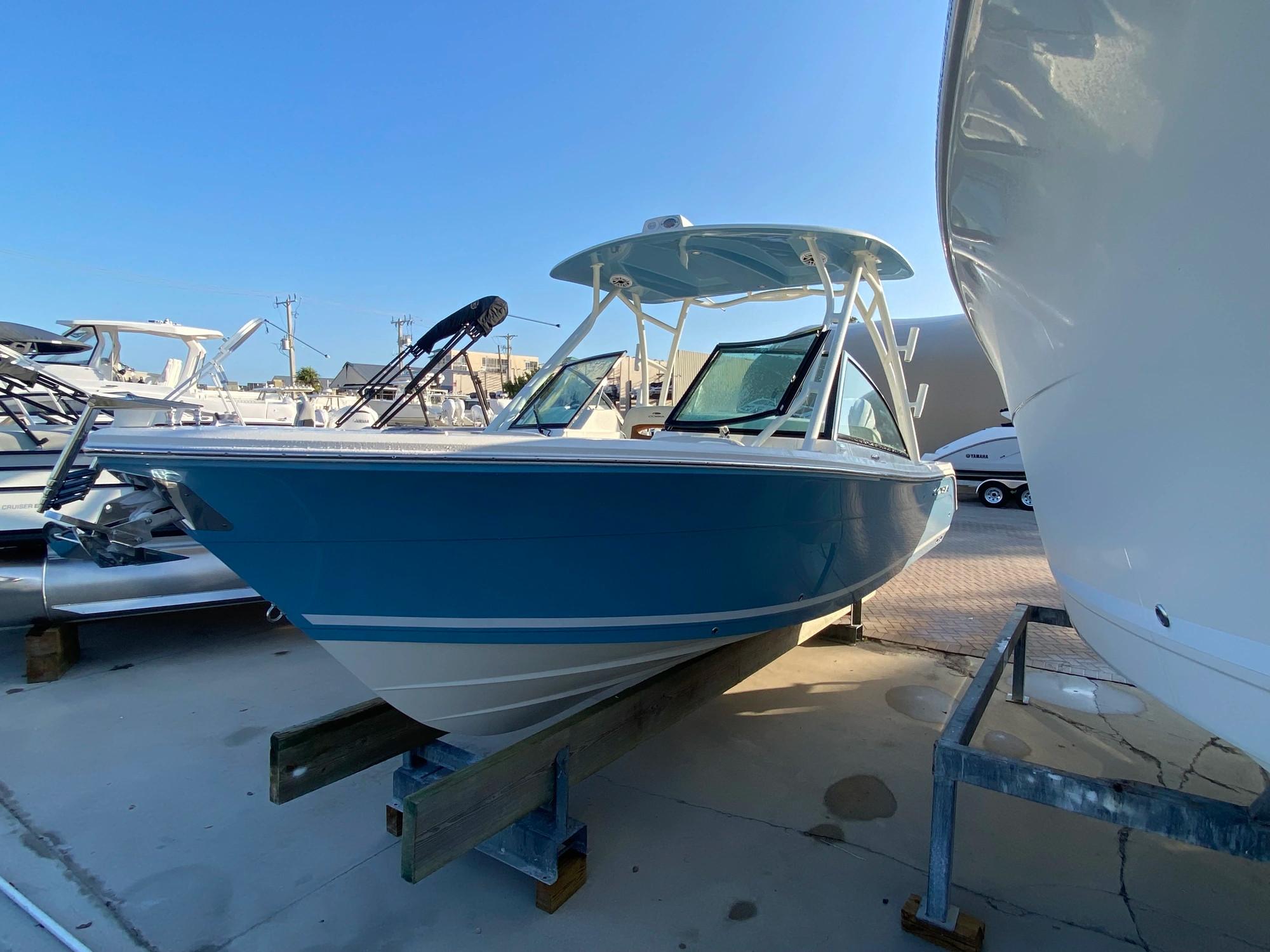 2024 Cobia 240 DC Dual Console Boote Kaufen - YachtWorld