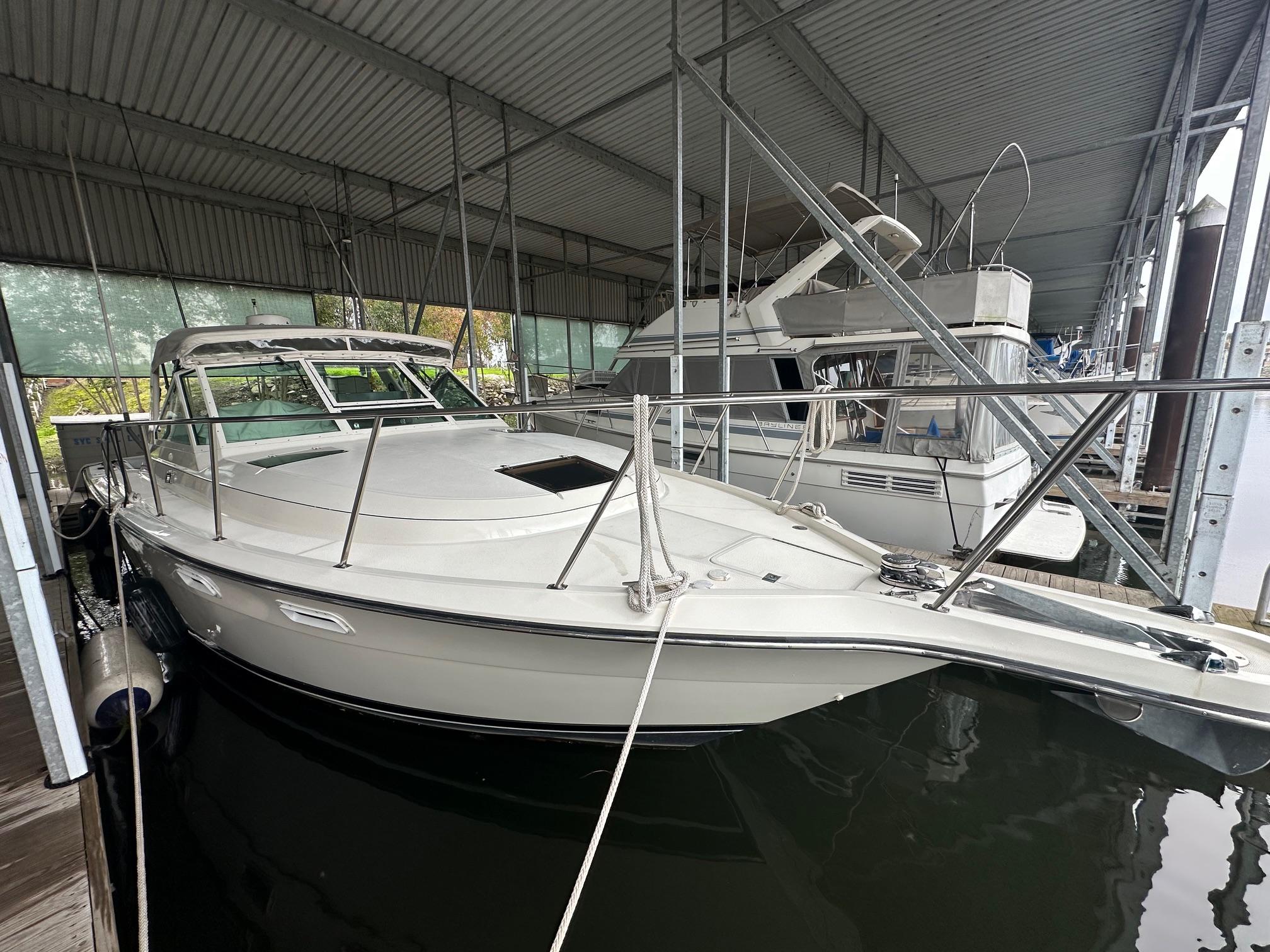 1996 Pursuit 3000 Pursuit Sport Fishing for sale - YachtWorld