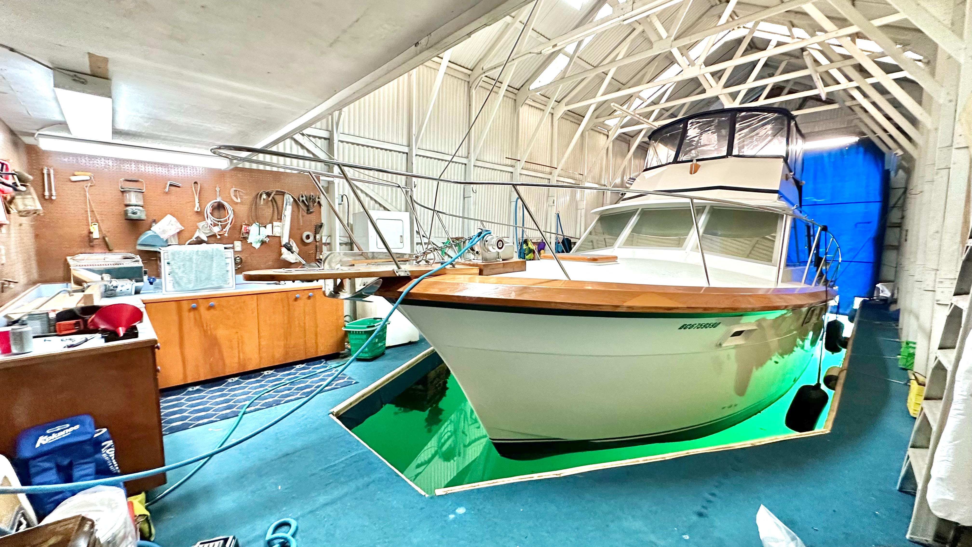 1974 Hatteras 39 Convertible Motor Yachts for sale - YachtWorld