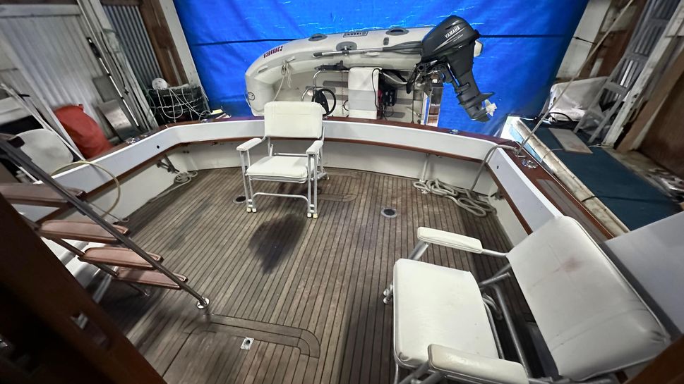 1974 Hatteras 39 Convertible Motor Yachts for sale - YachtWorld