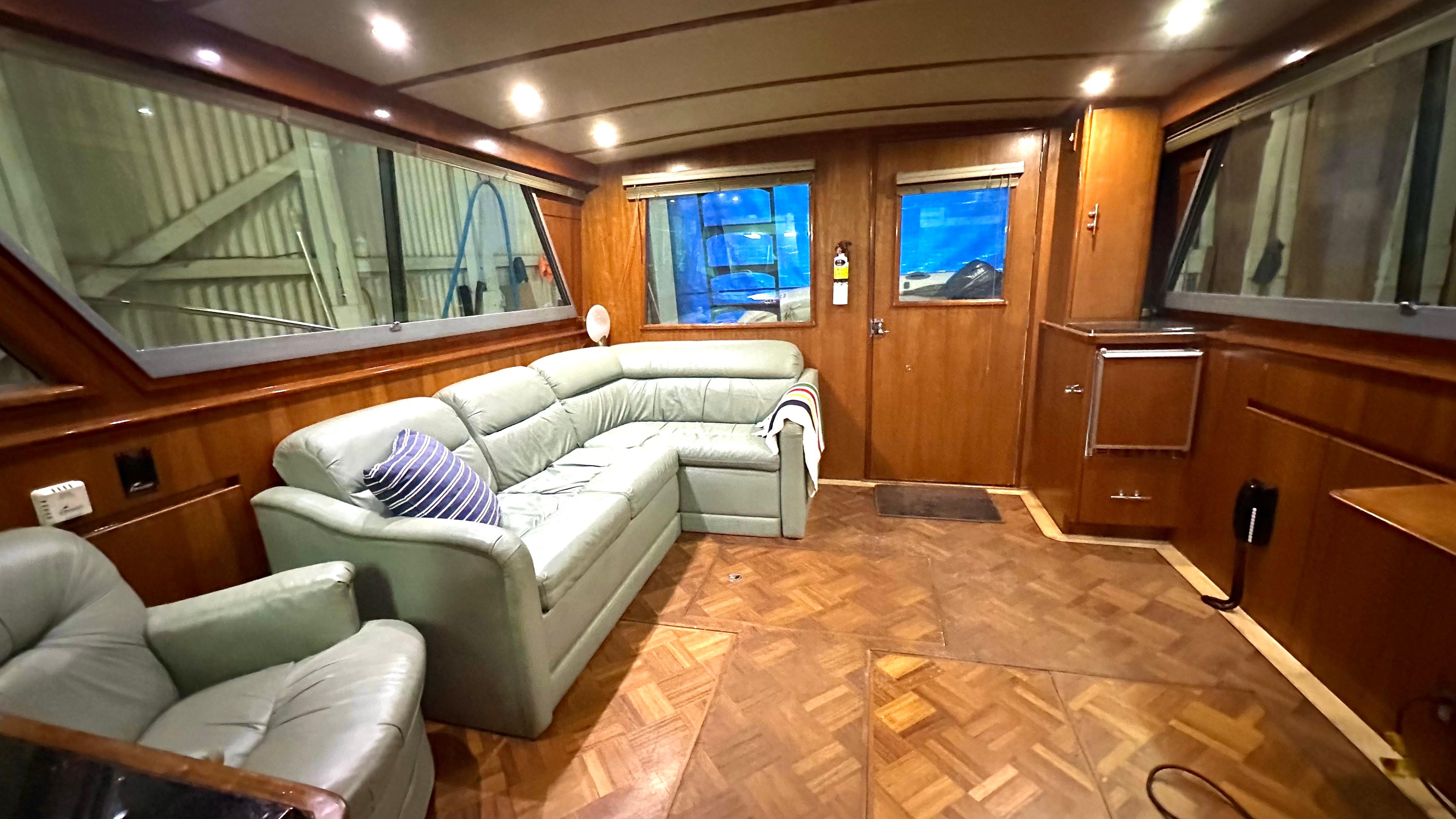 1974 Hatteras 39 Convertible Motor Yachts for sale - YachtWorld