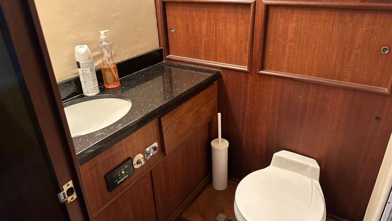 1974 Hatteras 39 Convertible Motor Yachts for sale - YachtWorld