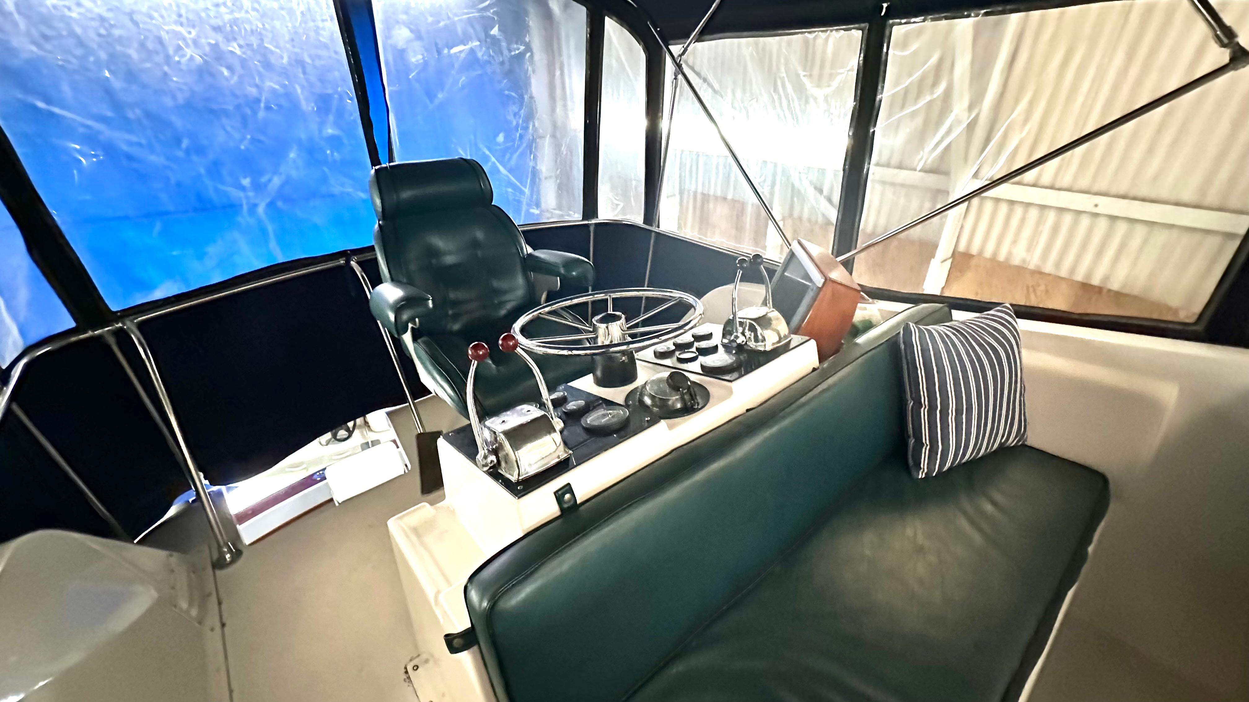 1974 Hatteras 39 Convertible Motor Yachts for sale - YachtWorld