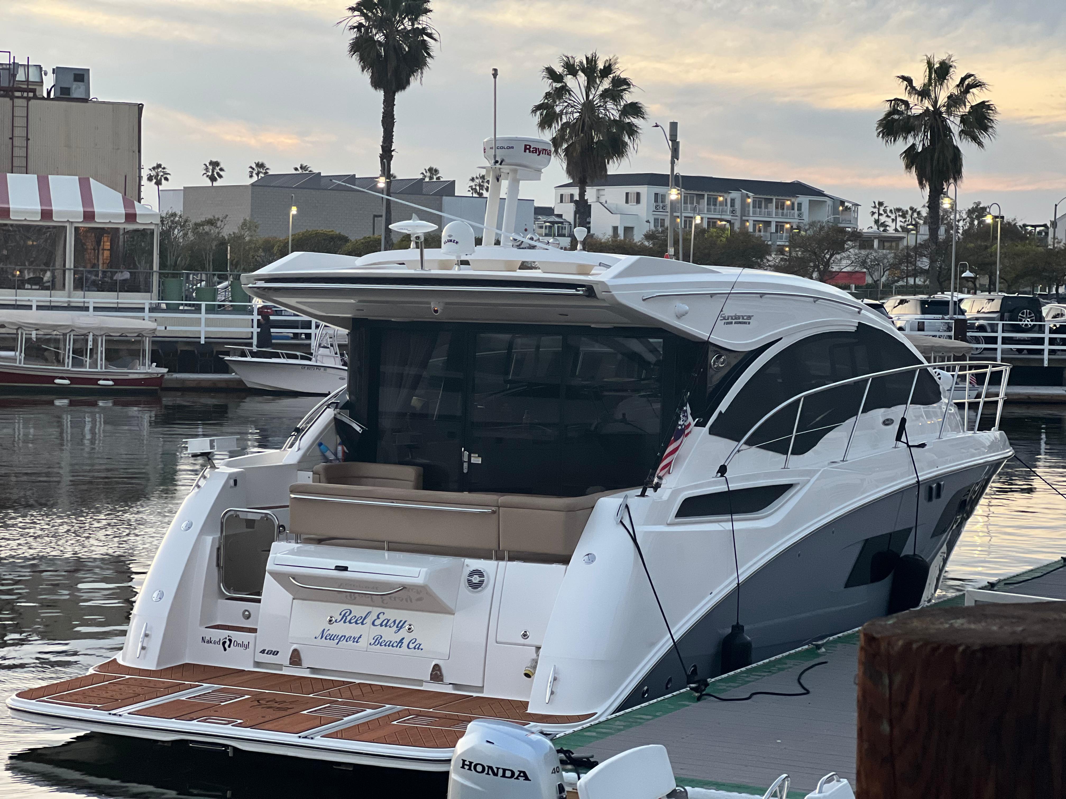 2017 Sea Ray 400 Sundancer Cruiser for sale - YachtWorld