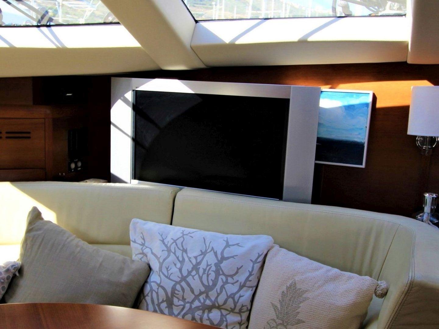 2006 Shipman 63 Deck Saloon for sale - YachtWorld