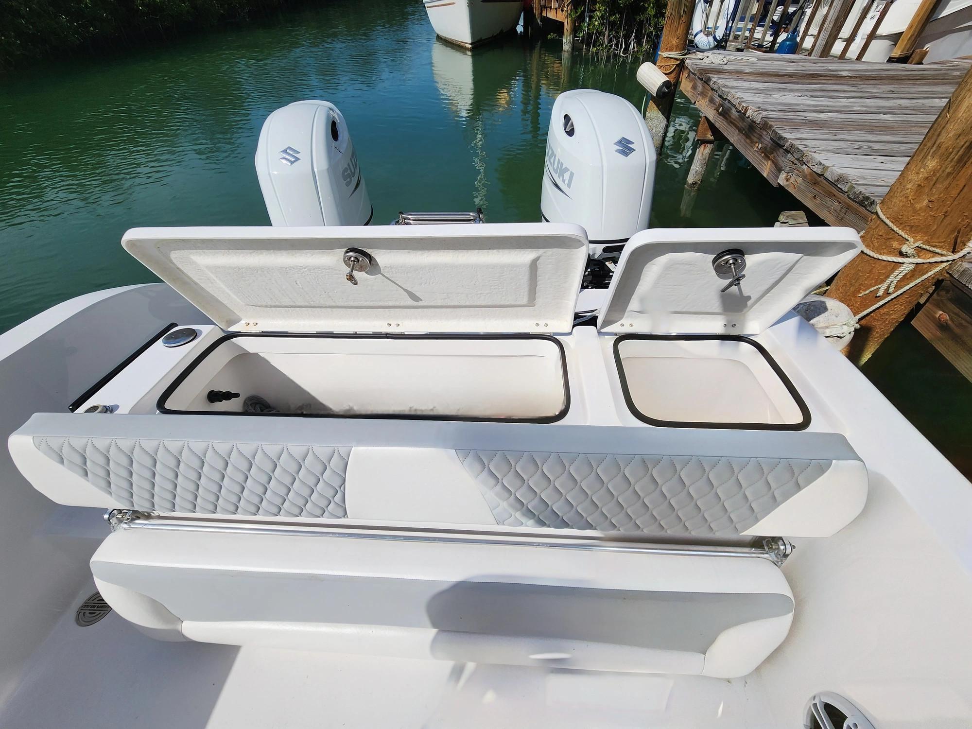2023 Twin Vee 240 GFX Center Console for sale - YachtWorld